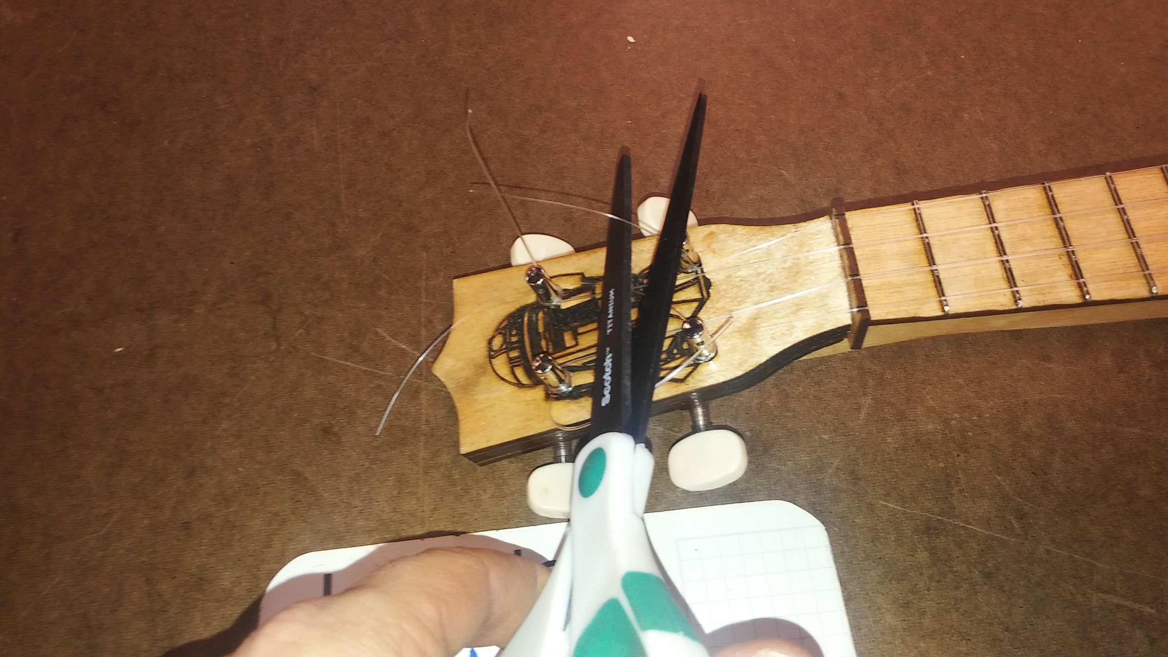 Laser Cut Box Ukulele : 11 Steps (with Pictures) - Instructables