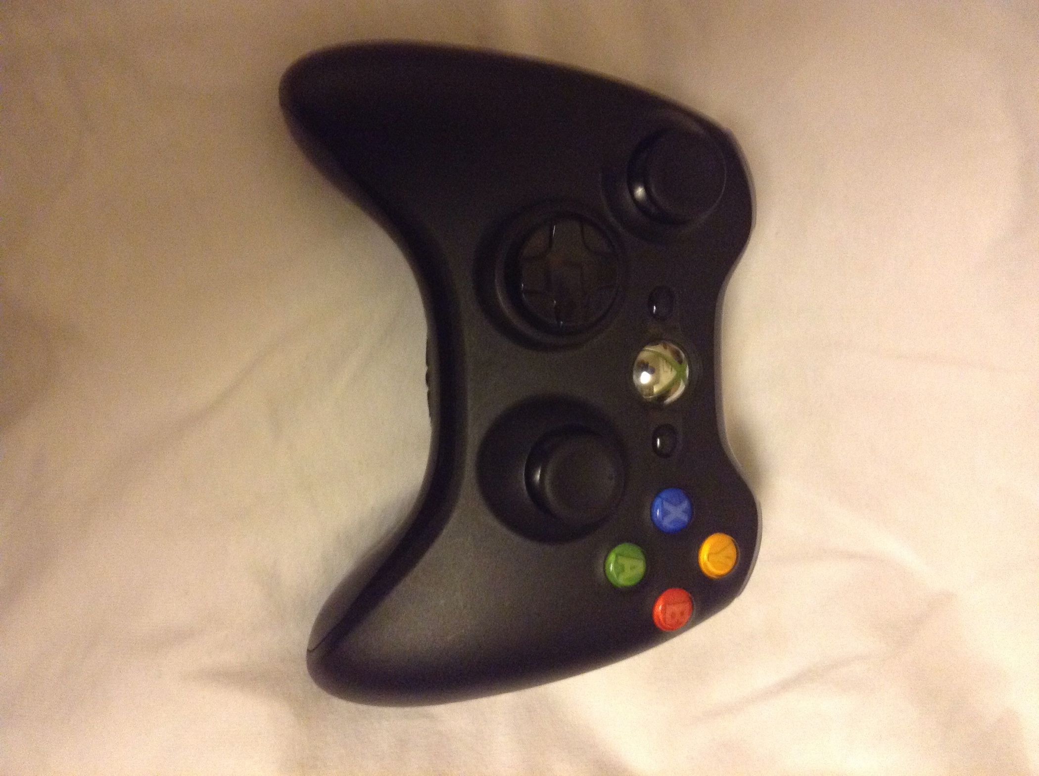 How to Change Your Batteries in Xbox 360 Controller : 5 Steps ...