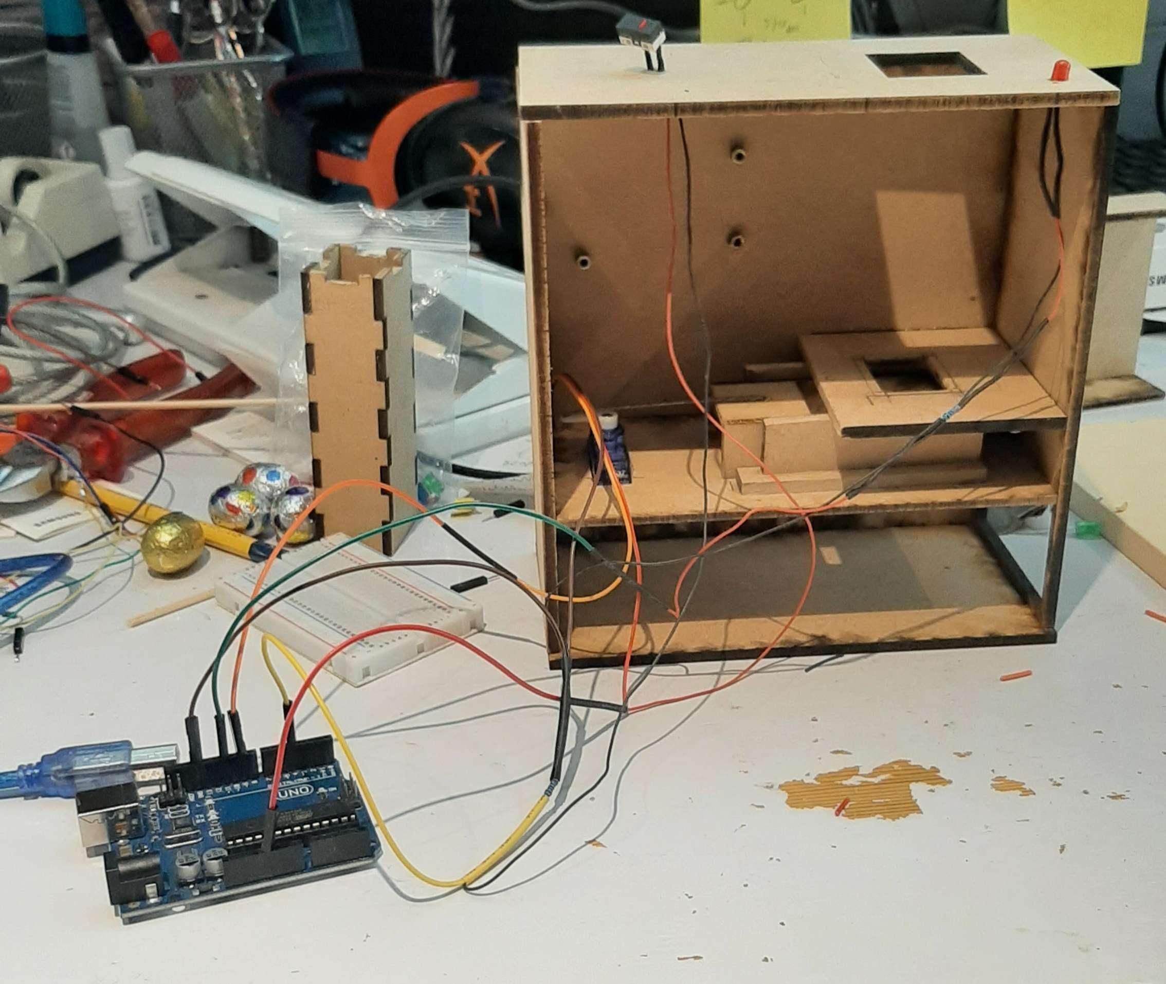 Chocoloate Egg Dispenser - Made With Arduino : 8 Steps (with Pictures ...