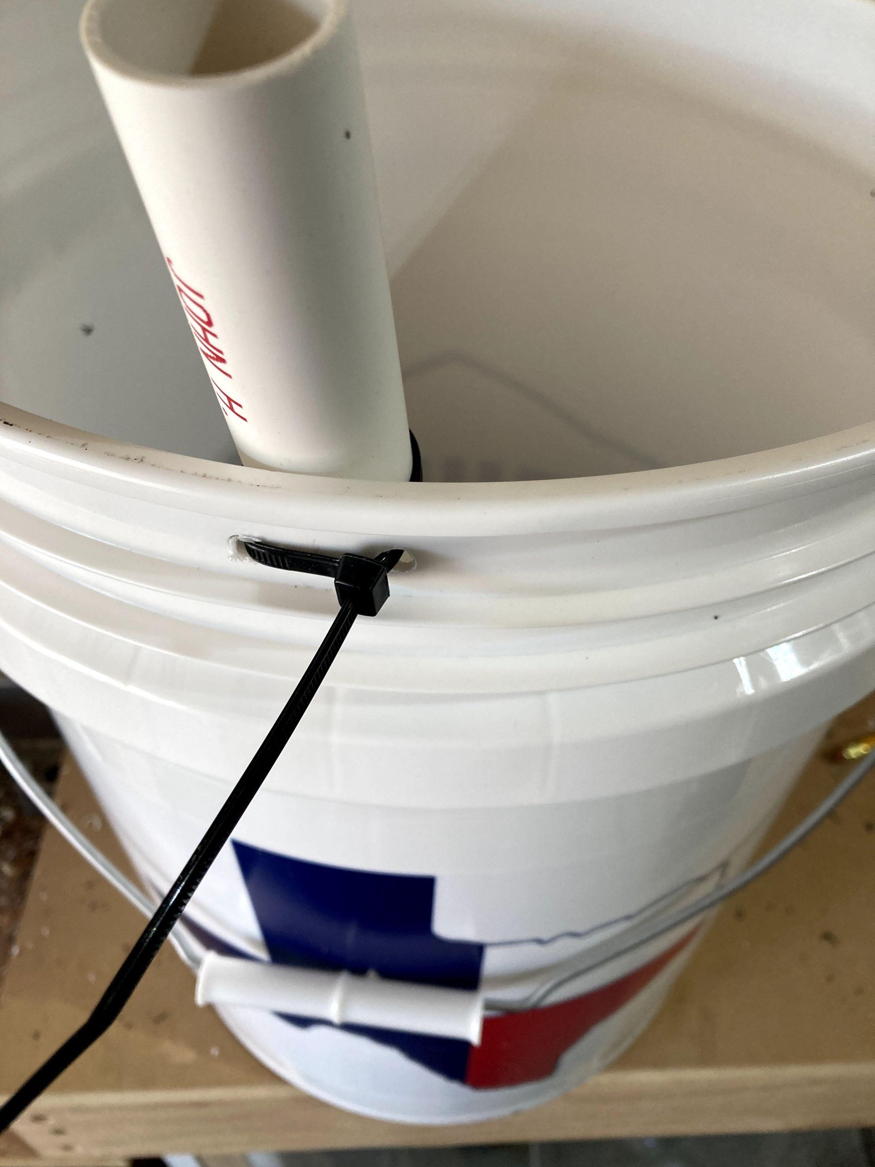 Single Bucket Sub-Irrigated Planter : 5 Steps (with Pictures ...