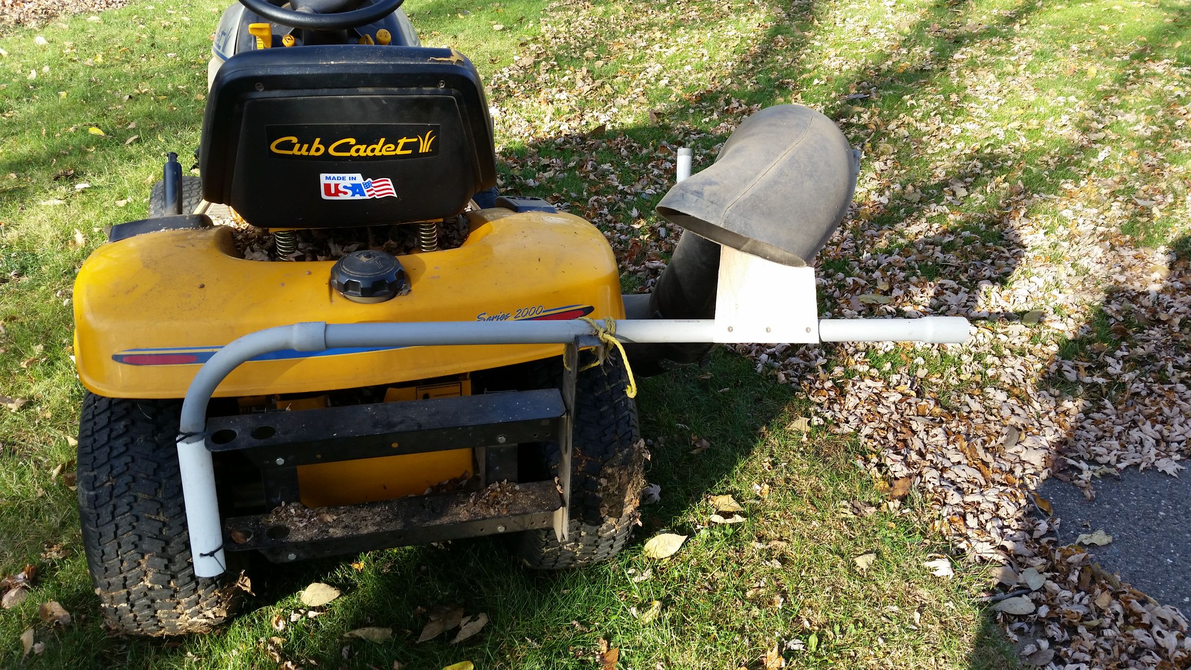 Tarp Leaf Bagging System : 5 Steps (with Pictures) - Instructables