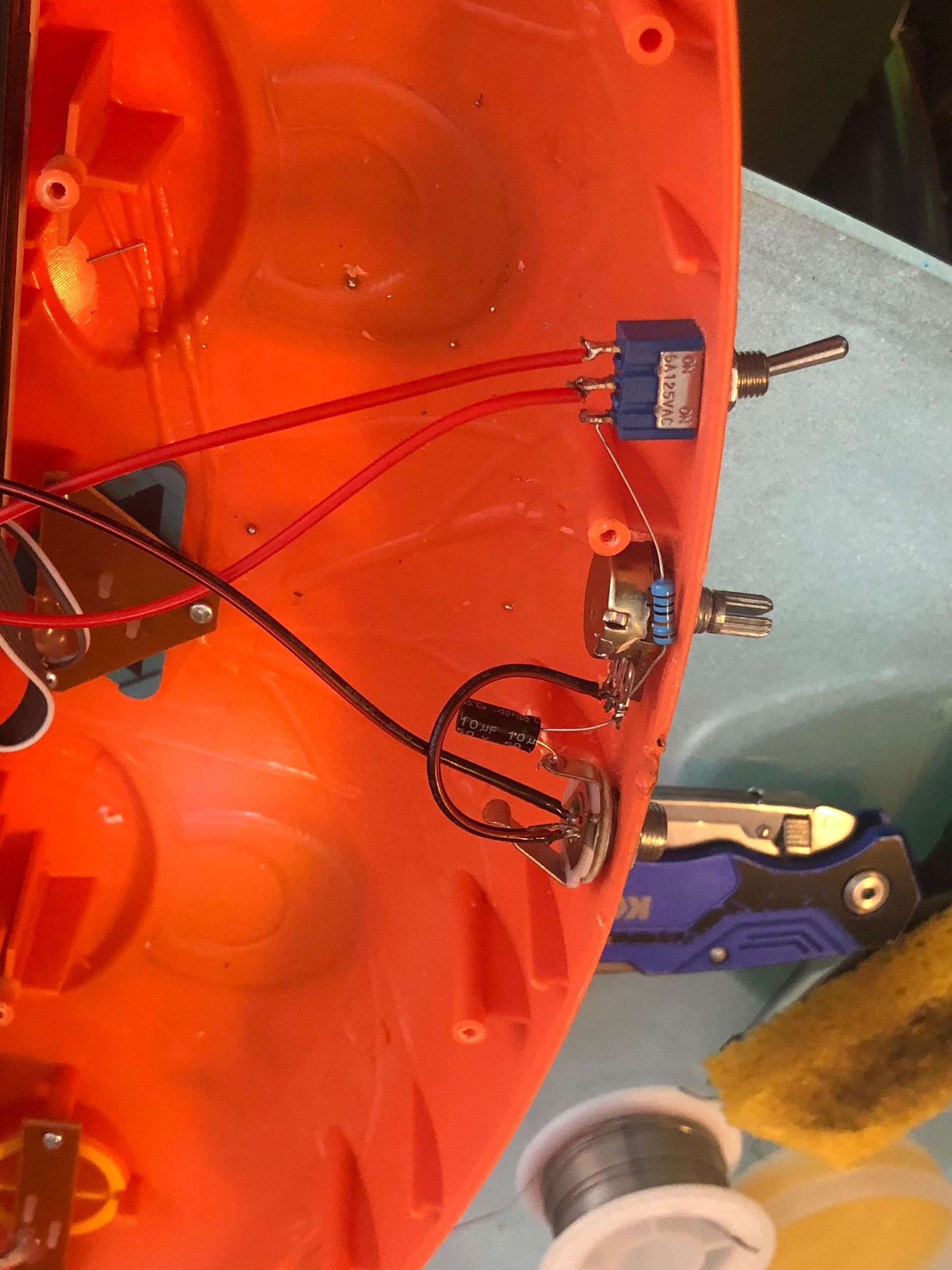 Meowsic Keyboard Output Jack : 8 Steps (with Pictures) - Instructables