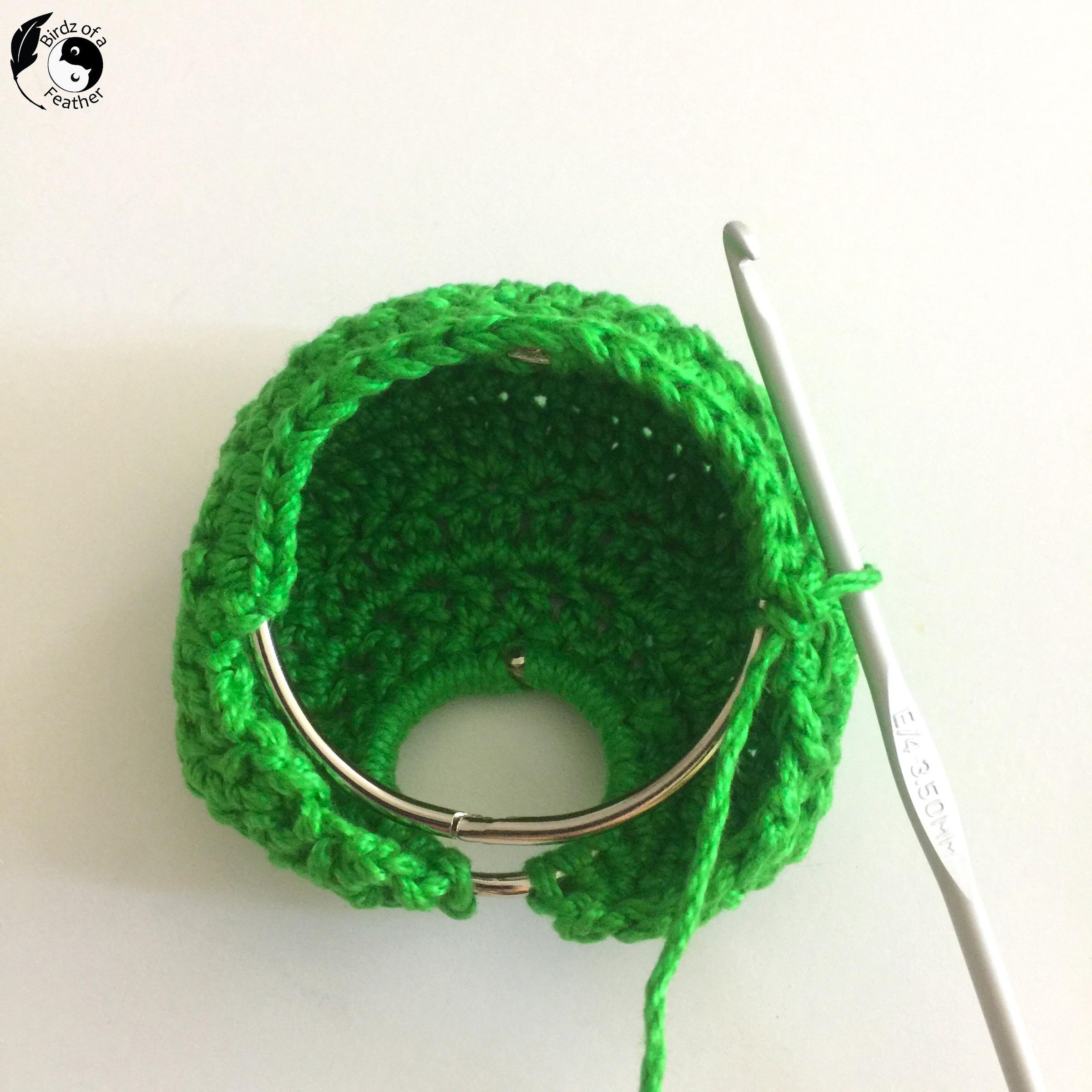 How to Crochet Air Plant Pods : 15 Steps (with Pictures) - Instructables