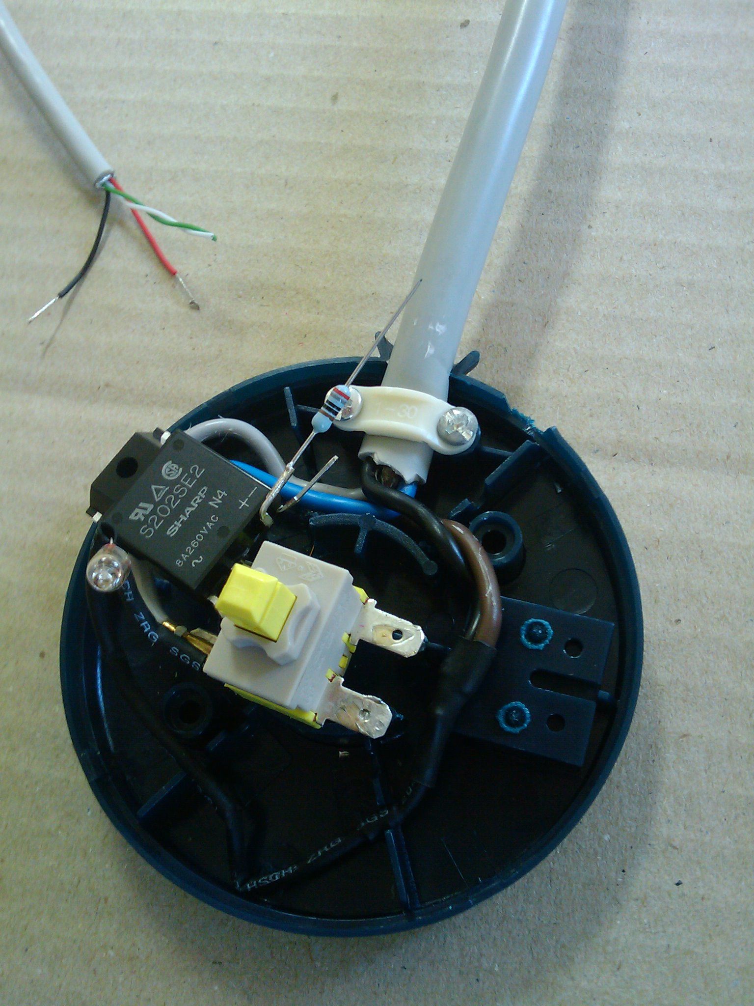 Smart Master/Slave Power Strip for Your PC [mod] (self Shutdown But ...