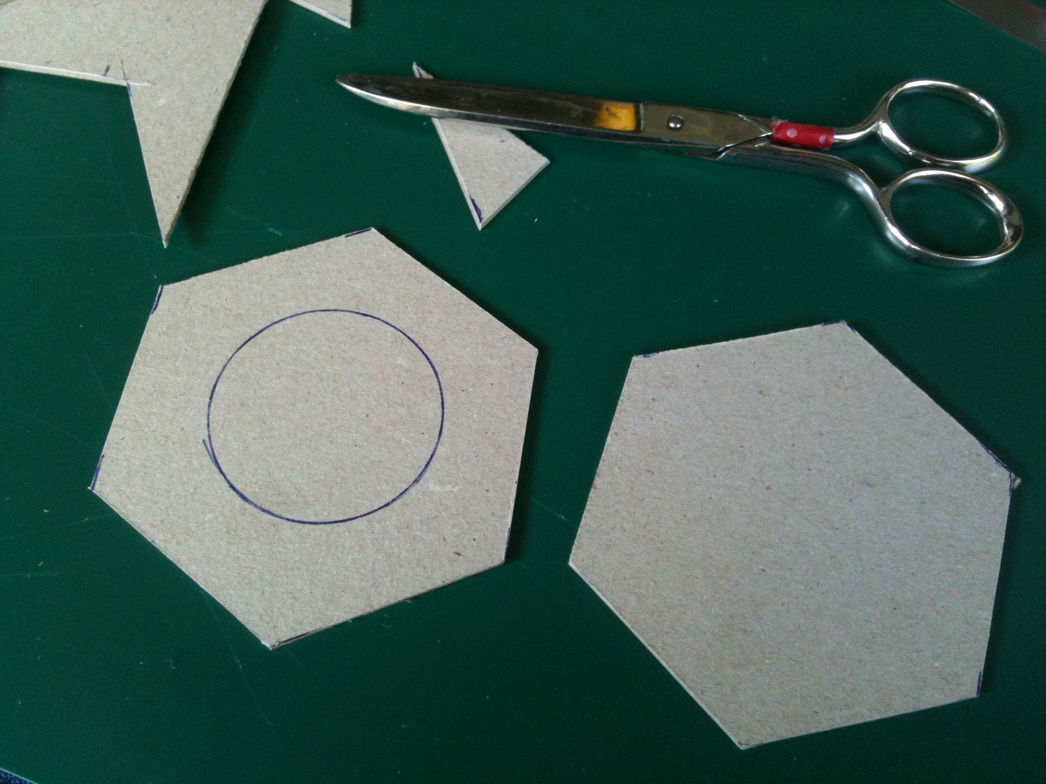 Casting With Molds Made With Papercraft Models : 10 Steps (with ...