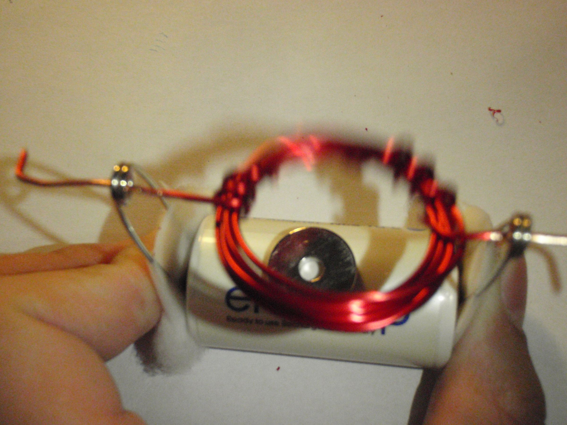 5 Minute DIY Motor : 5 Steps (with Pictures) - Instructables