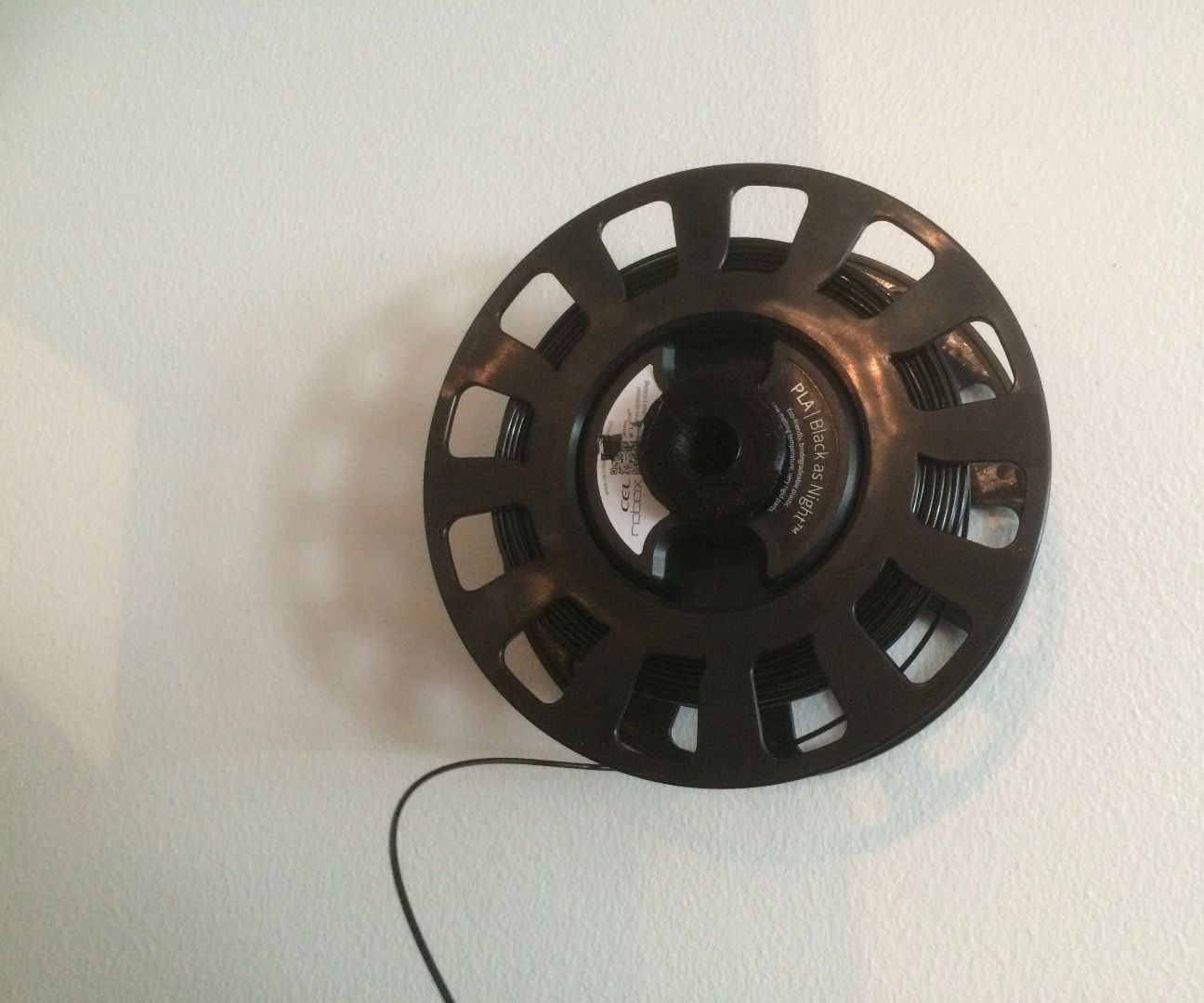 Wall Mount for Robox CEL Filaments - Instructables