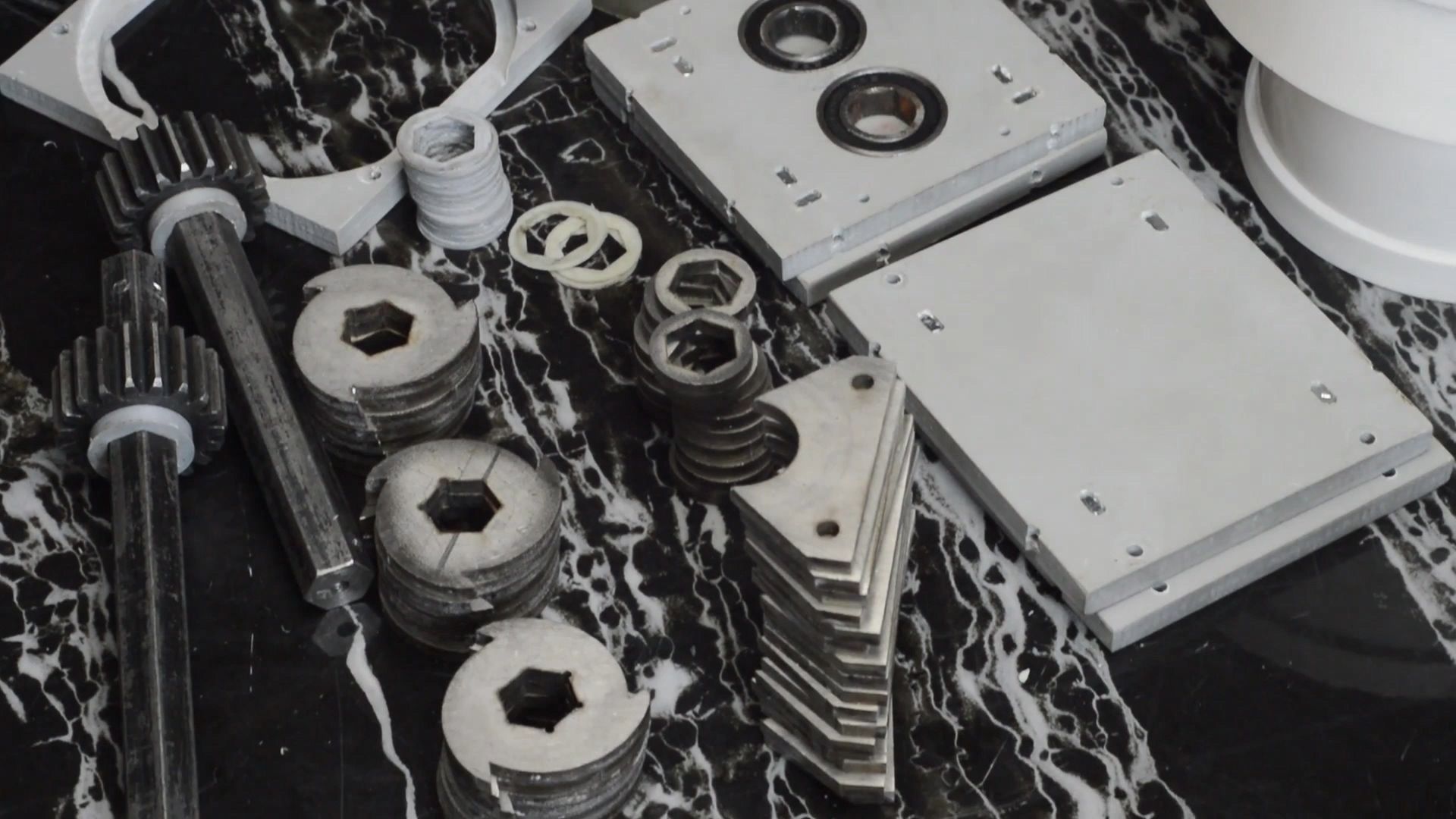 Make a Mini Shredder and Recycling 3d Printing Plastic : 19 Steps ...