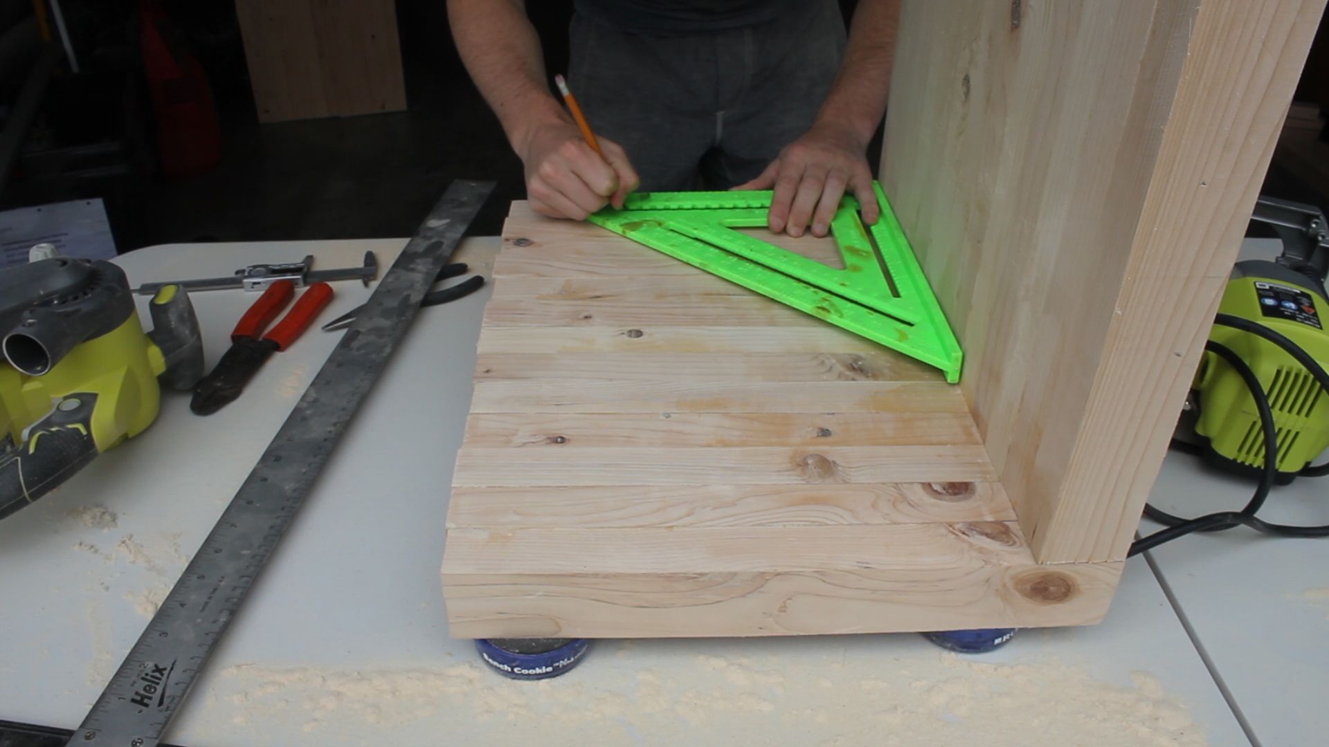 Modern Box-Joint Coffee Table : 16 Steps (with Pictures) - Instructables