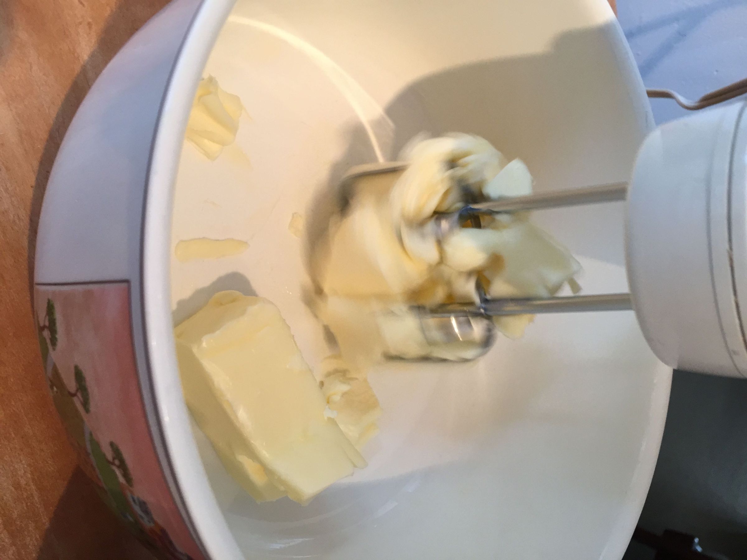 Homemade Angel Food Cake With Custard & Whipped Cream : 21 Steps ...