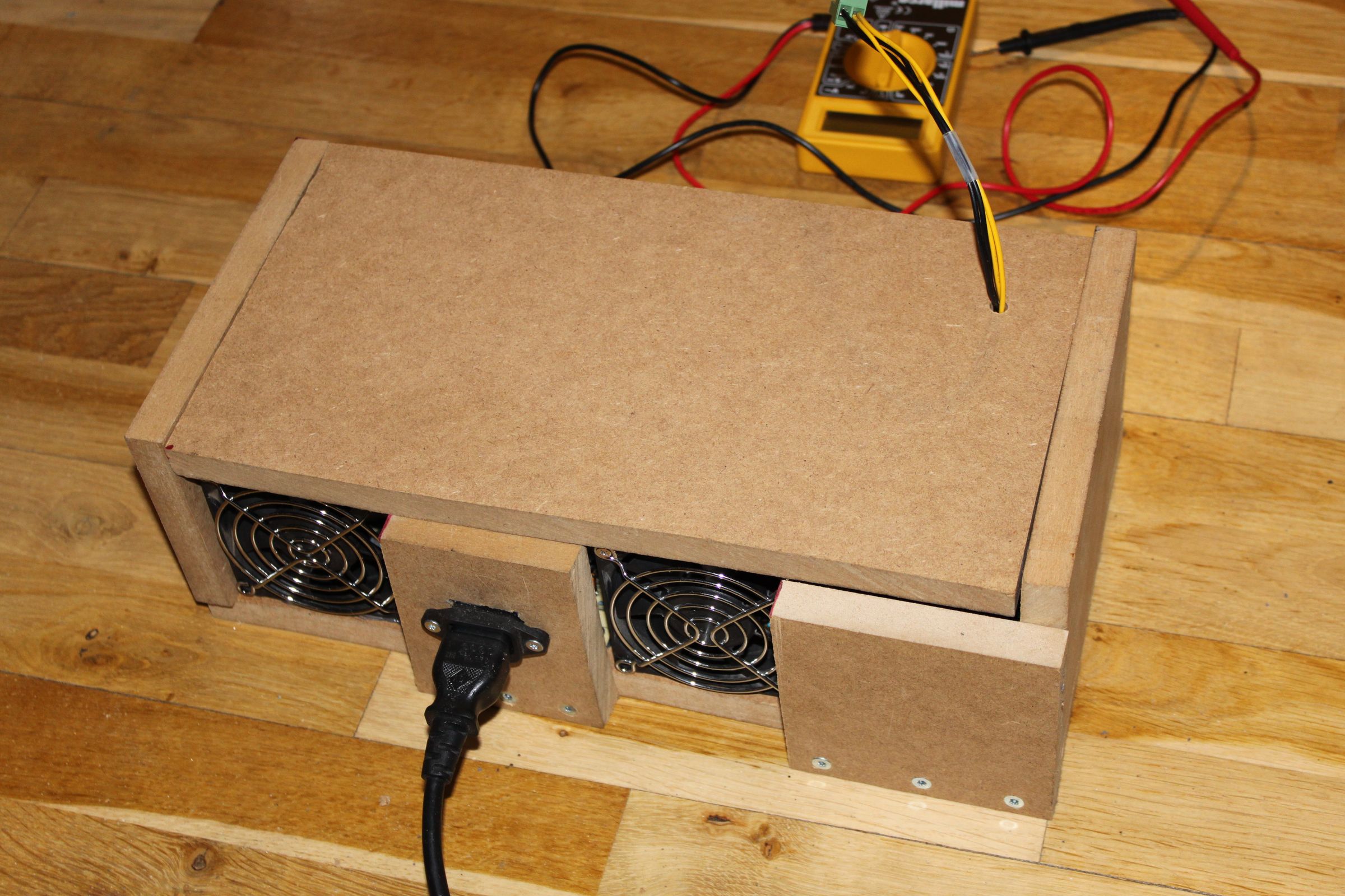 How to Build a 24V Power Supply From 2 ATX PSU : 3 Steps - Instructables