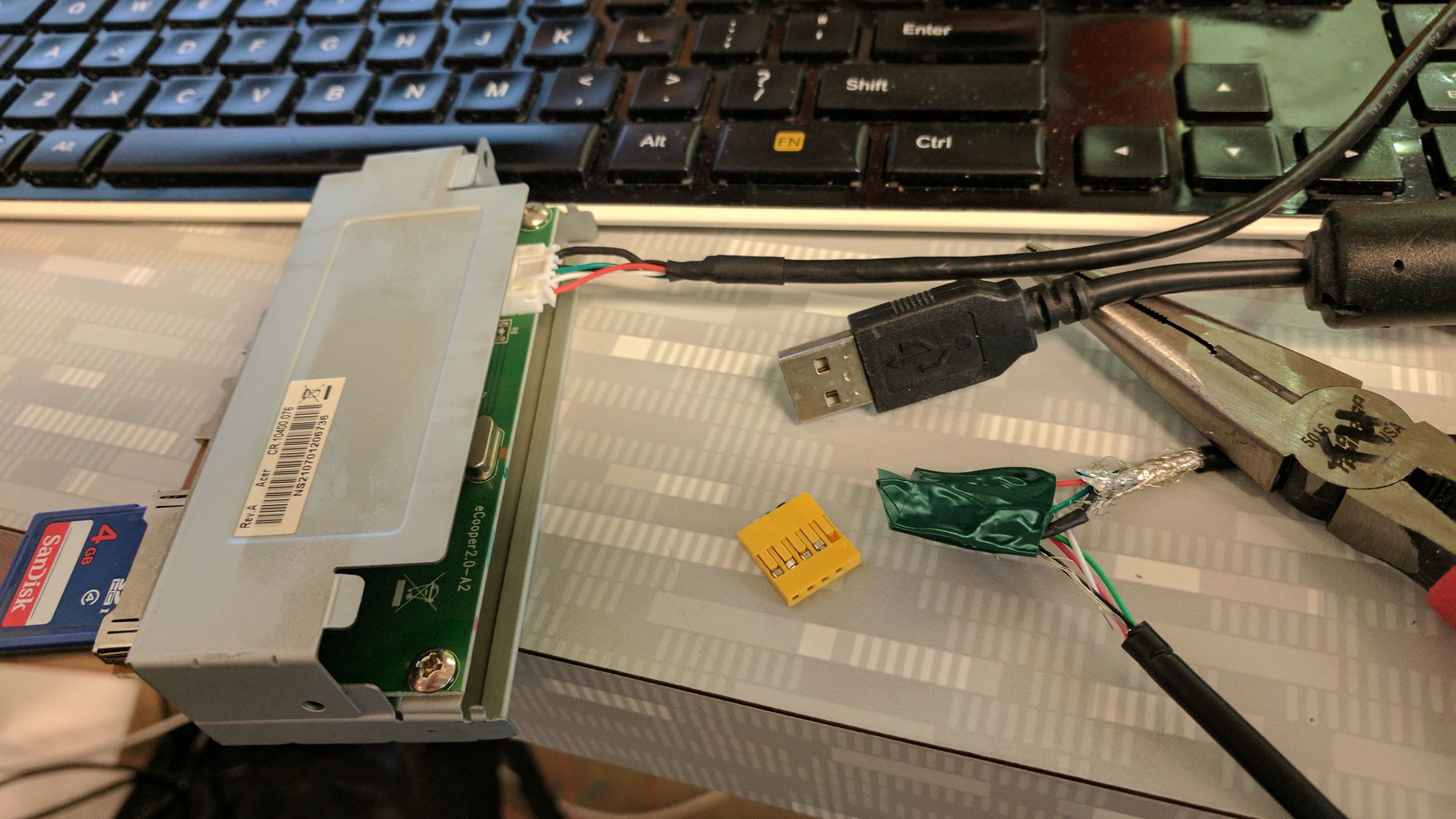 Recycling a PC Internal Card Reader - Make It External & Portable : 5 ...