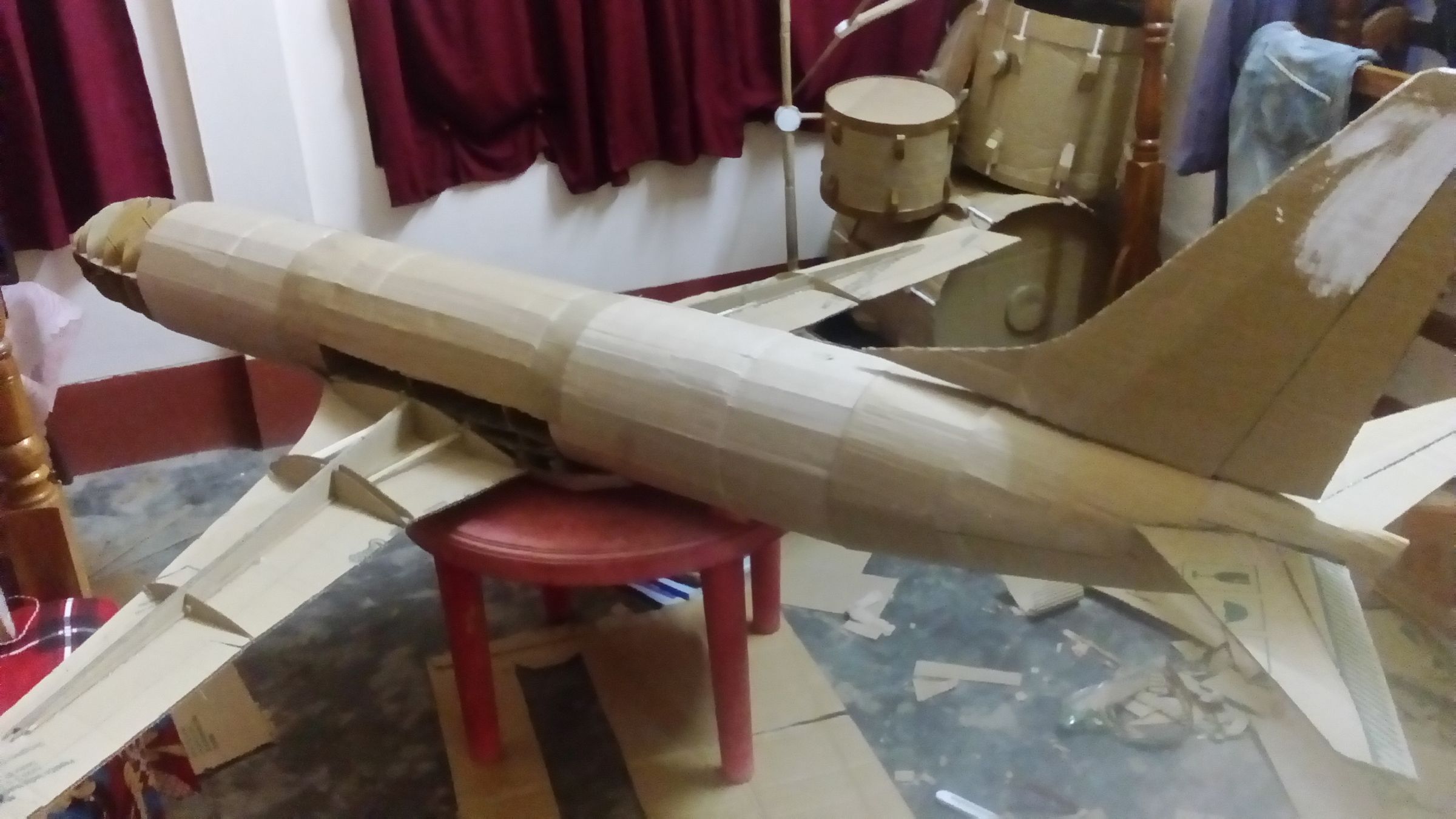 Boeing 737-800 Build Out of CARDBOARD : 9 Steps (with Pictures ...