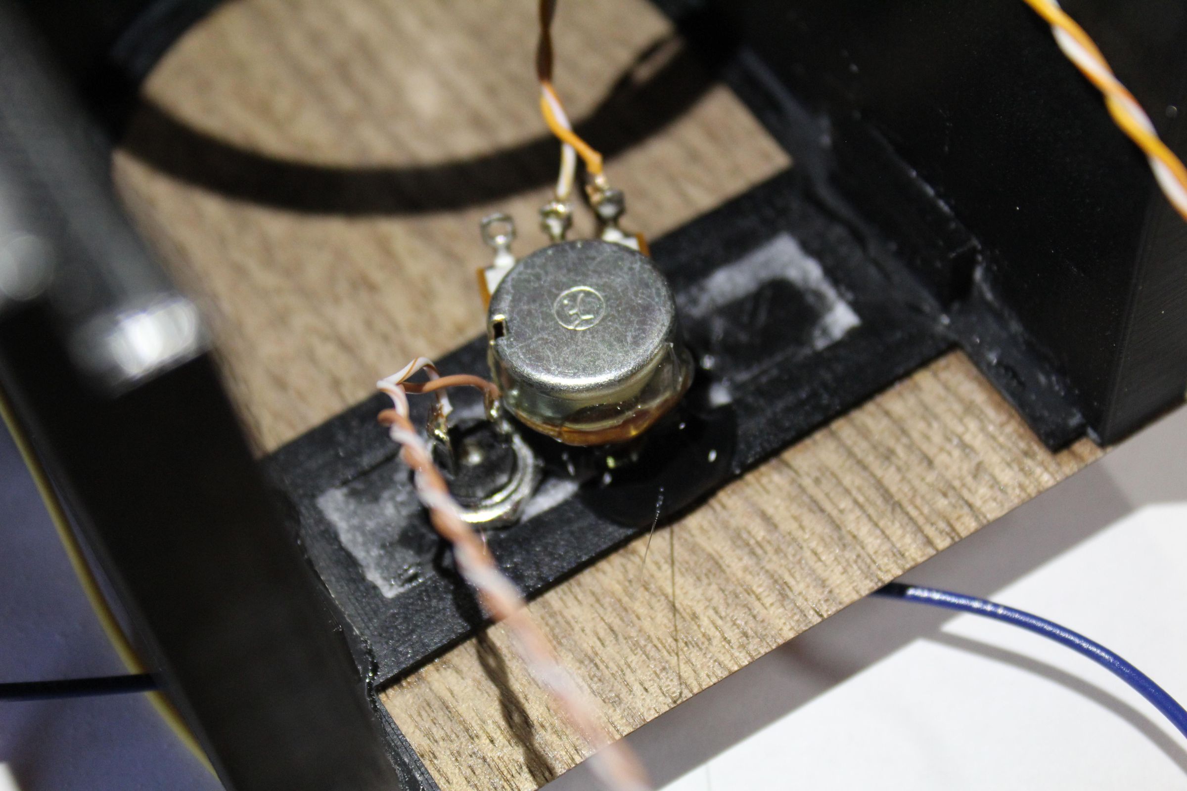 Retro Arduino Radio : 8 Steps (with Pictures) - Instructables