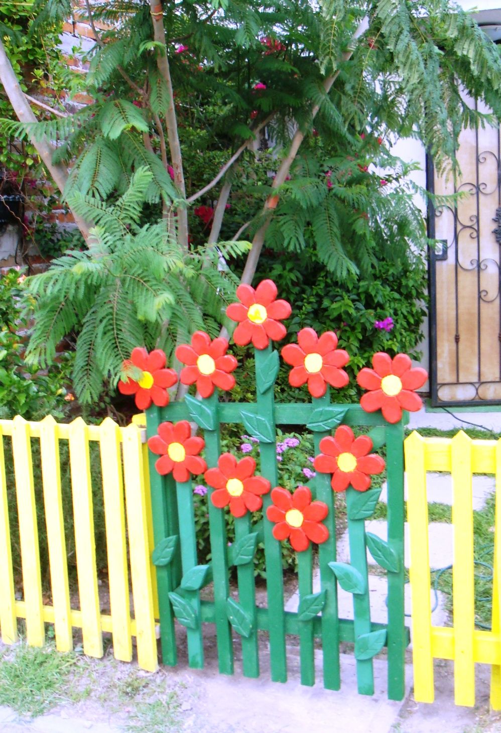 Fun Flower Gate : 9 Steps (with Pictures) - Instructables