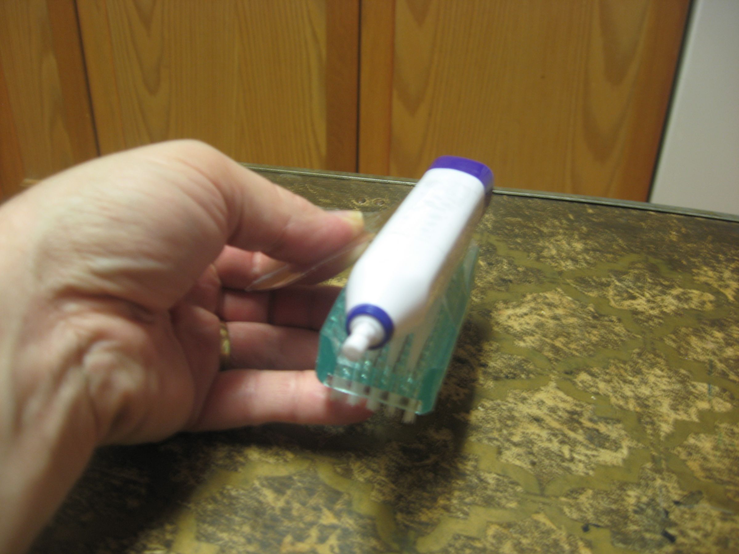 How to Make a Simple Bristlebot : 3 Steps - Instructables