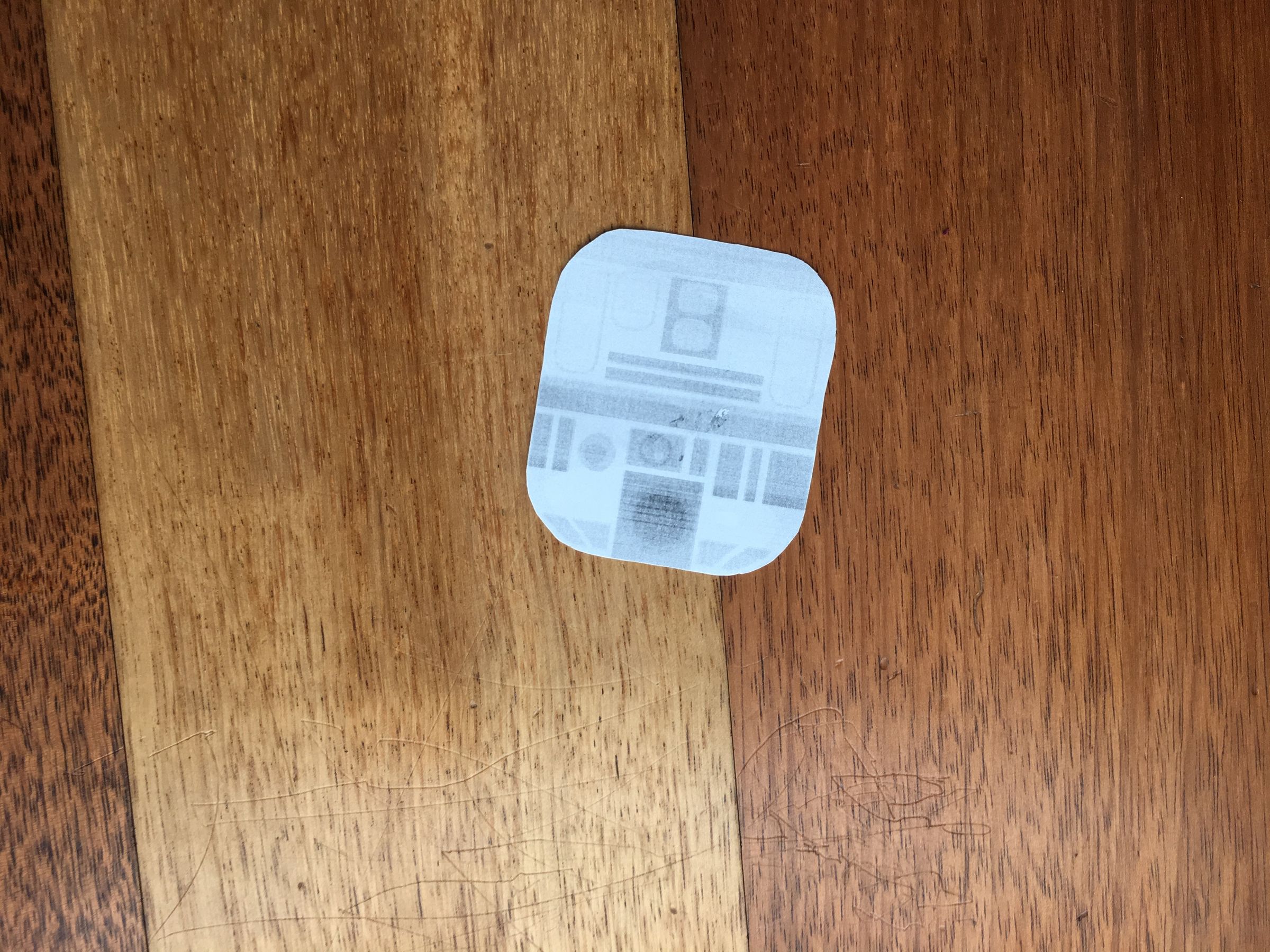 Cute DIY Cardboard R2-D2 : 7 Steps - Instructables