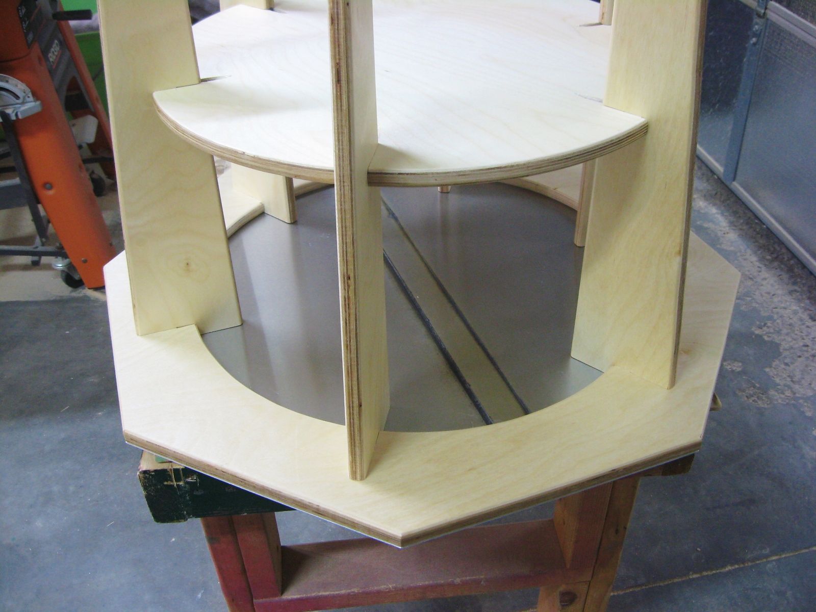 Stop Sign Coffee Table : 7 Steps (with Pictures) - Instructables