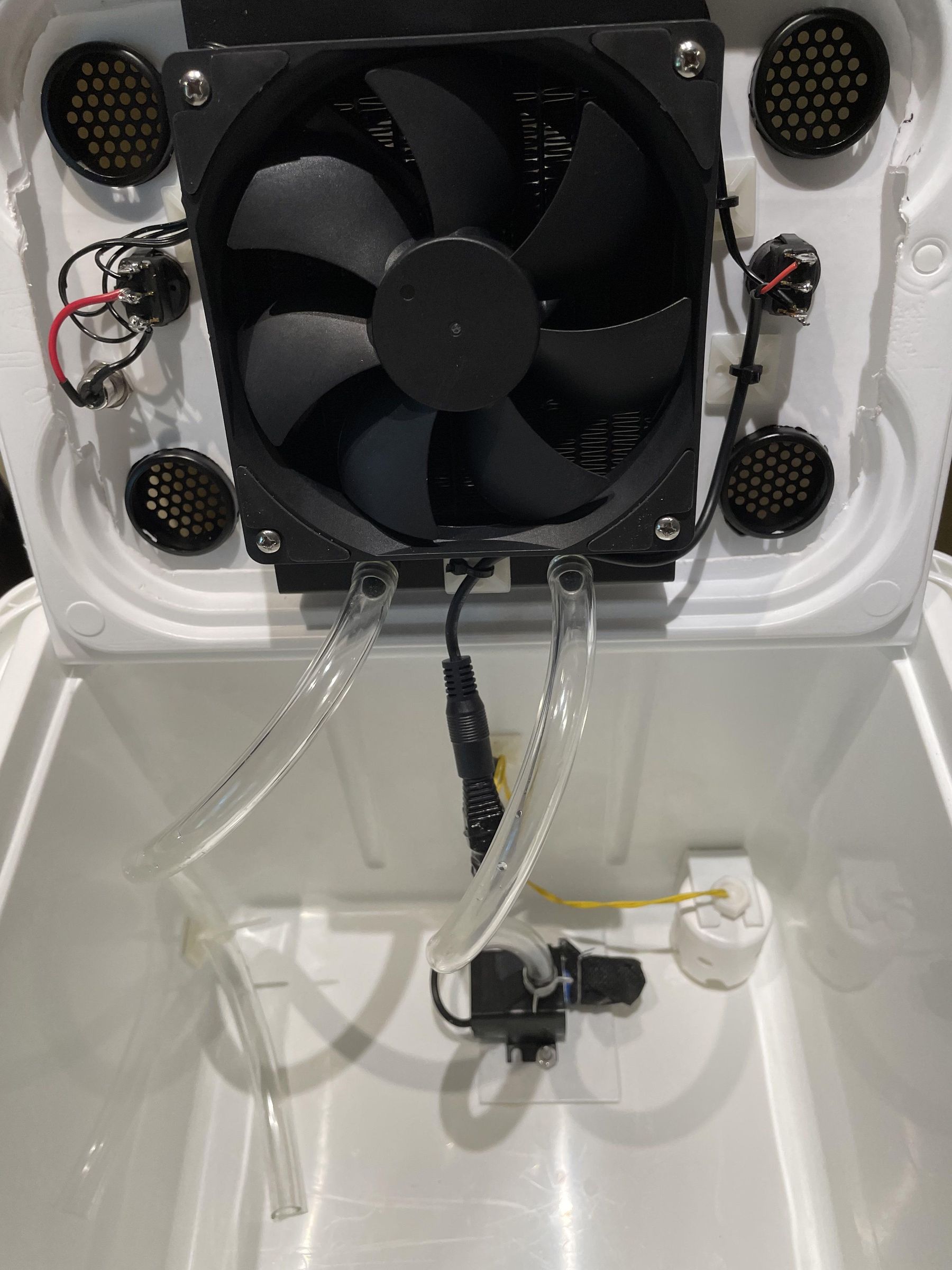 Ice Cooler Portable AC : 13 Steps (with Pictures) - Instructables