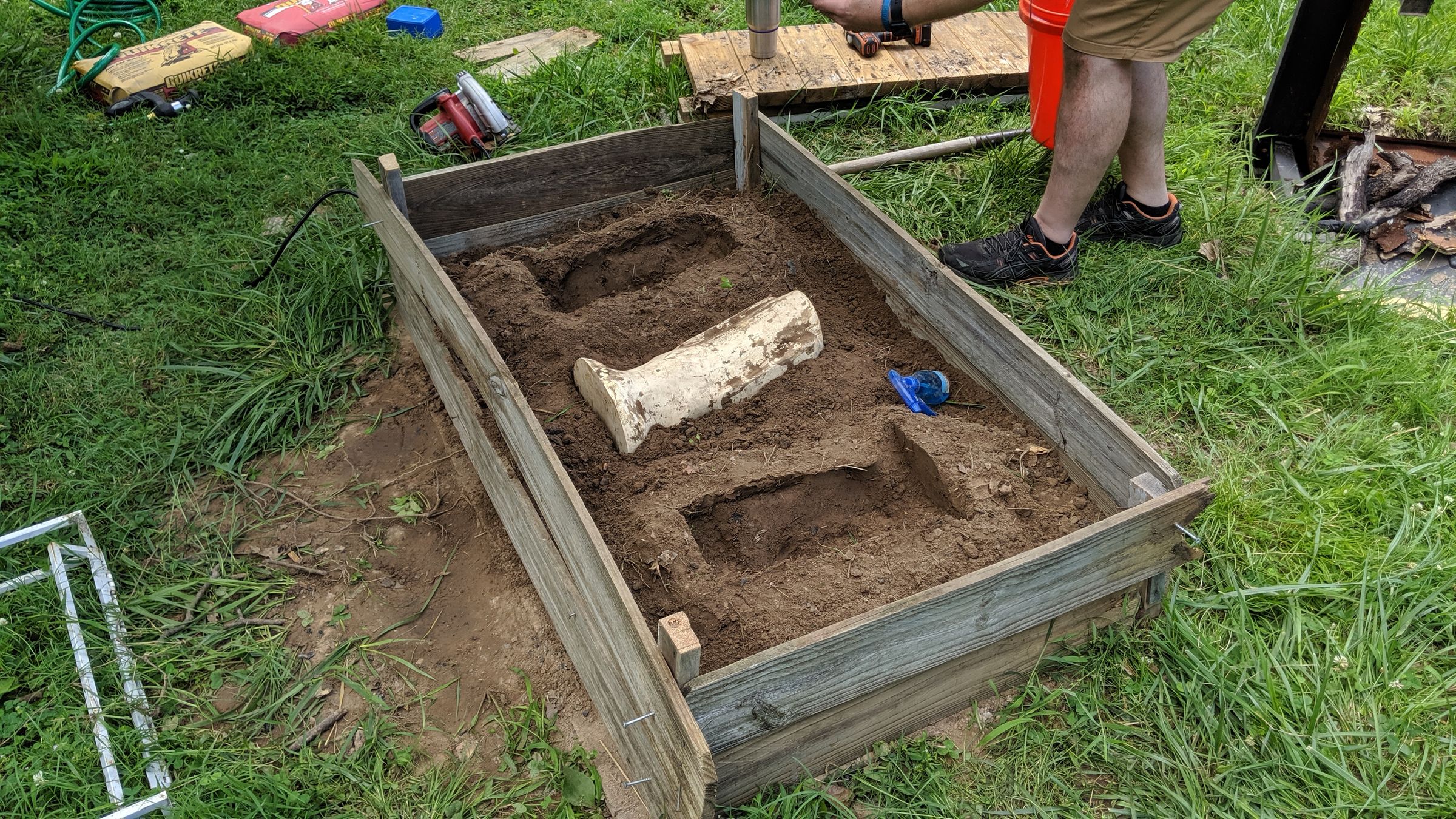 Make a Lawn Statue, Copied From (almost) Anything : 3 Steps (with ...