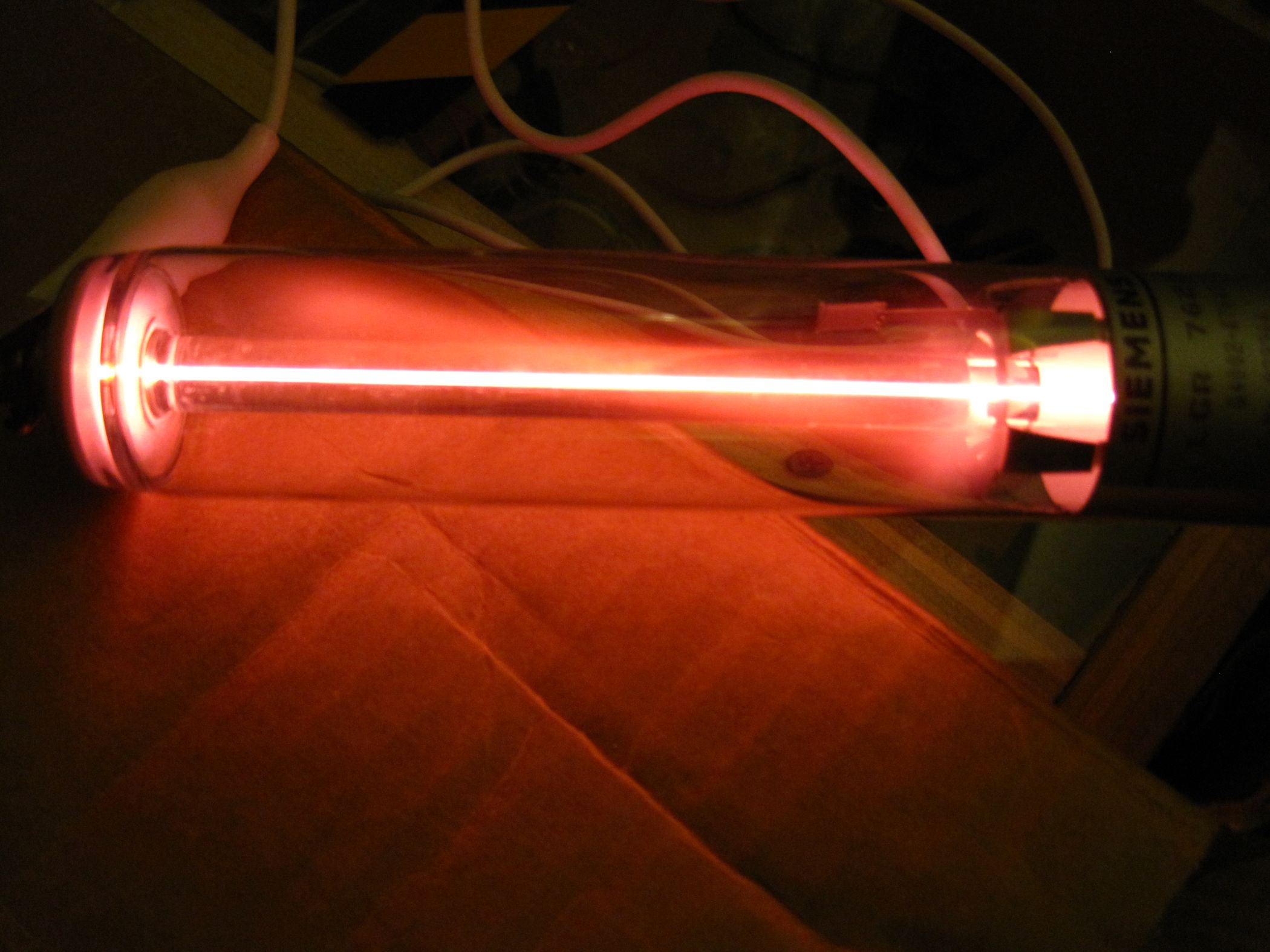 HeNe Laser (632.8 Nm) - Instructables
