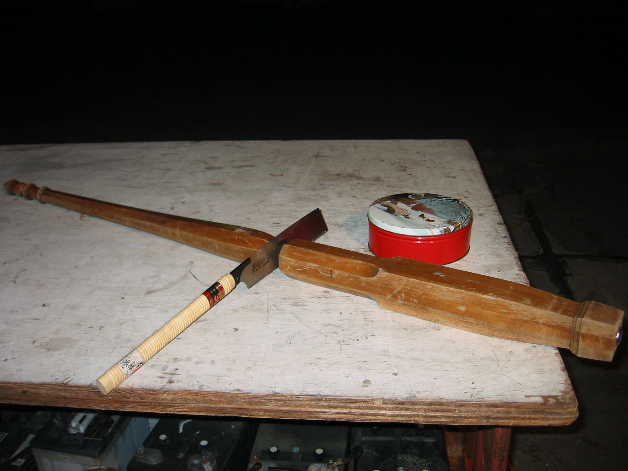 Cookie Tin Banjo Part 4: Bed Post Banjo : 16 Steps (with Pictures ...
