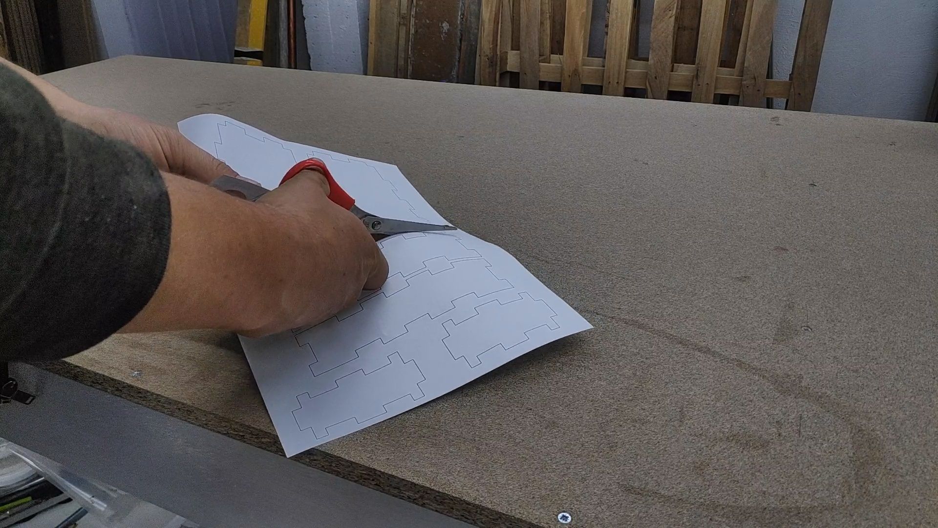 Accurate YouTube Subscriber Counter : 4 Steps - Instructables