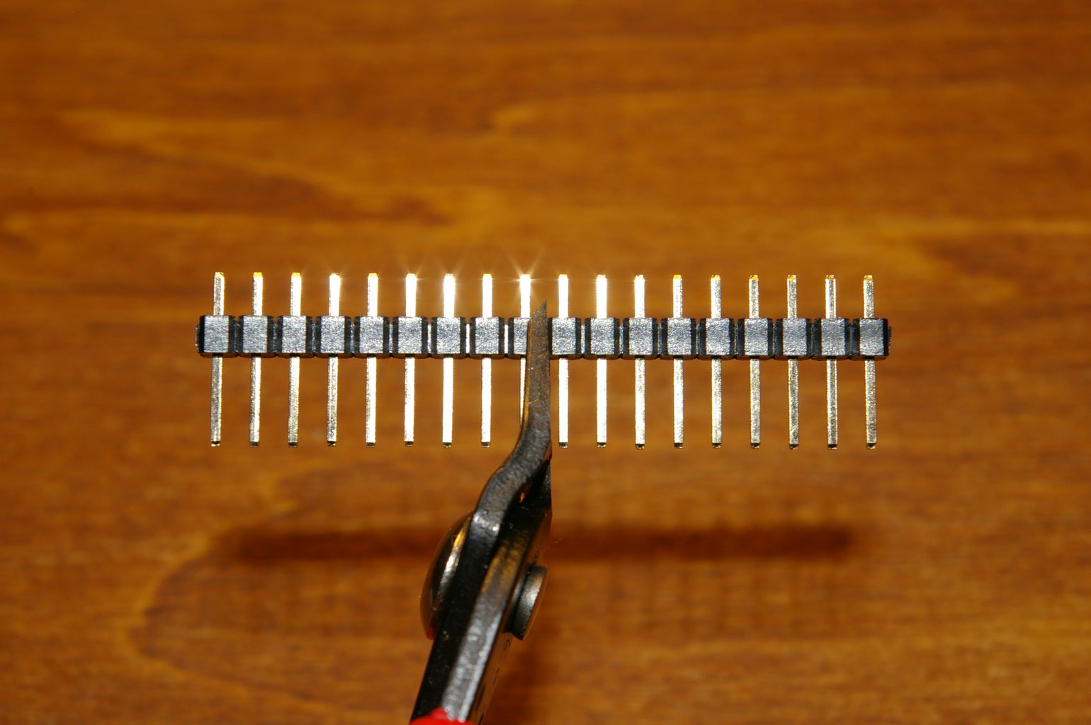 Assembling The Really Bare Bones Board Rbbb Arduino Clone Updated 16 Steps Instructables