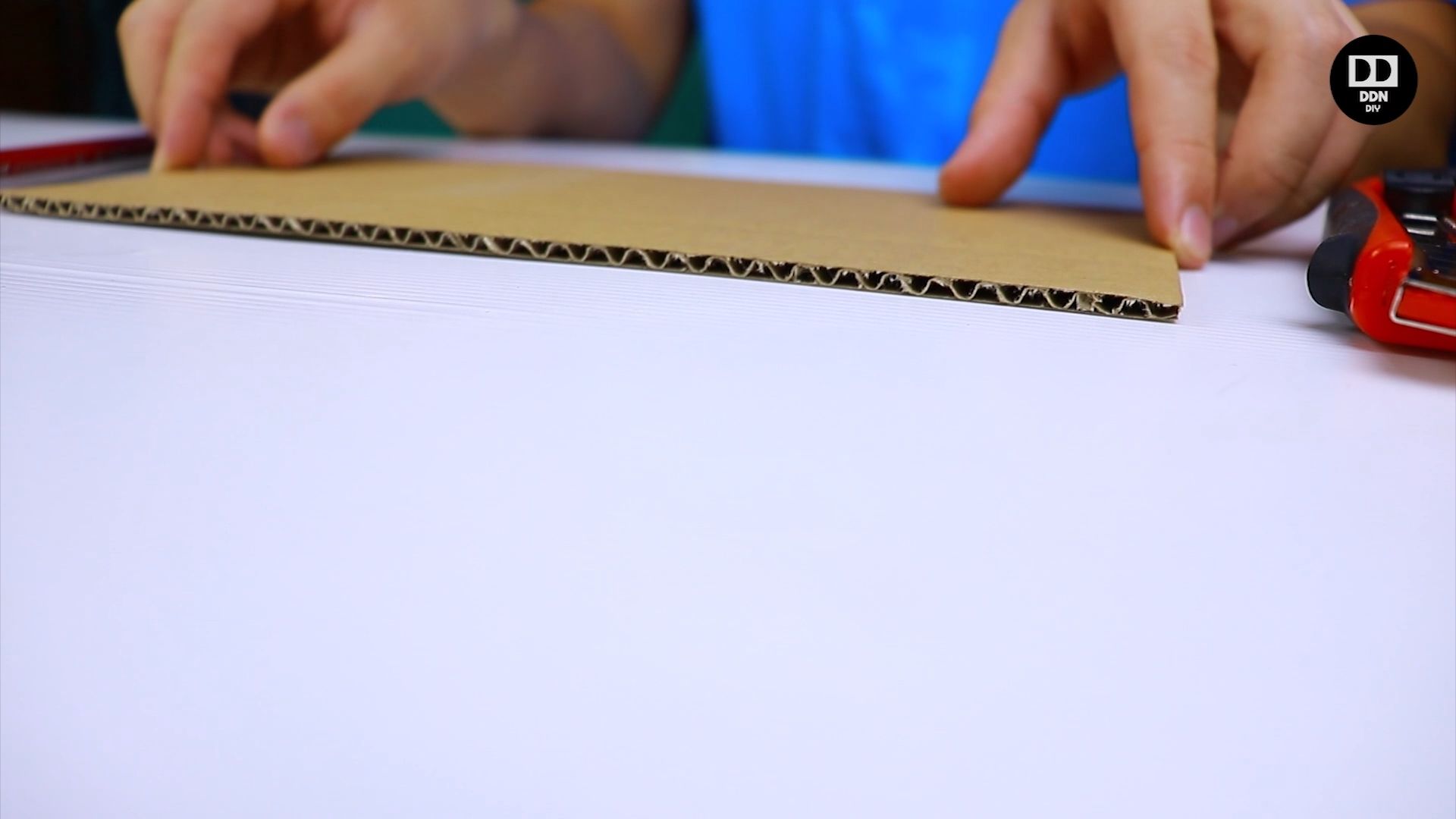 Make MAGIC Box and Girl From Cardboard : 10 Steps (with Pictures ...