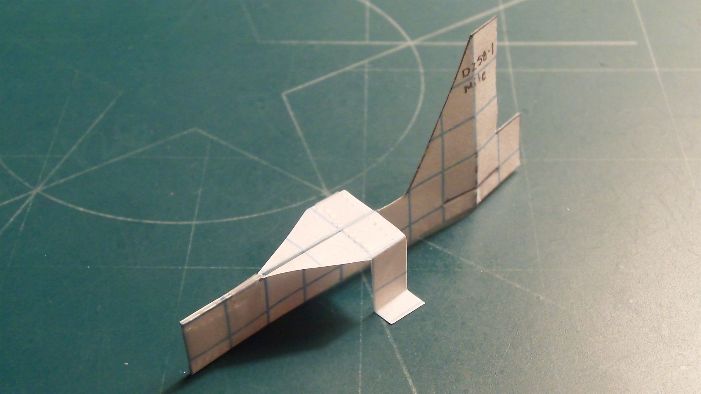 How to Make the Mite Paper Airplane : 5 Steps - Instructables