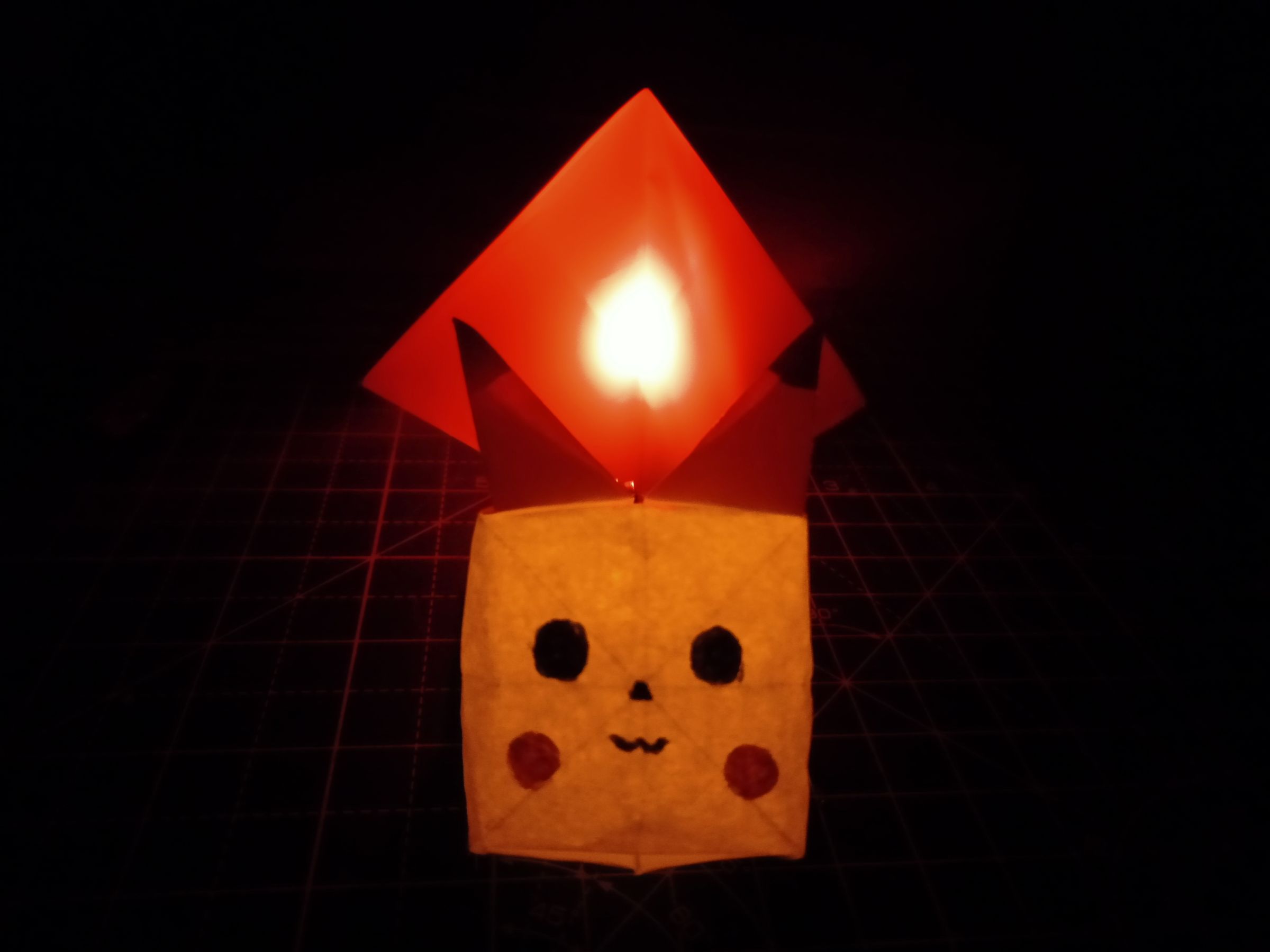 Origami Night Lamp : 4 Steps - Instructables