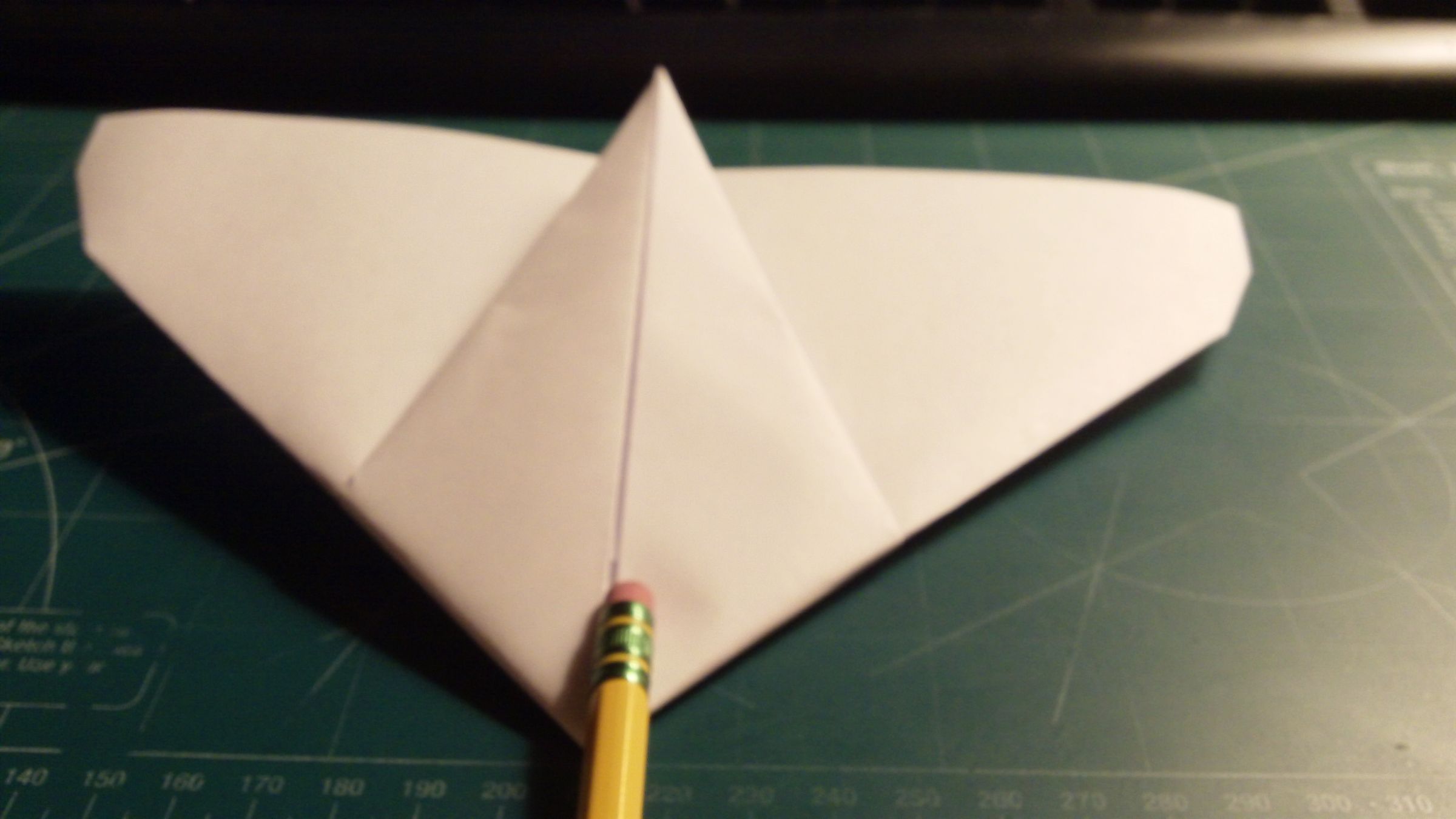 How to Make the Viper Paper Airplane : 9 Steps - Instructables