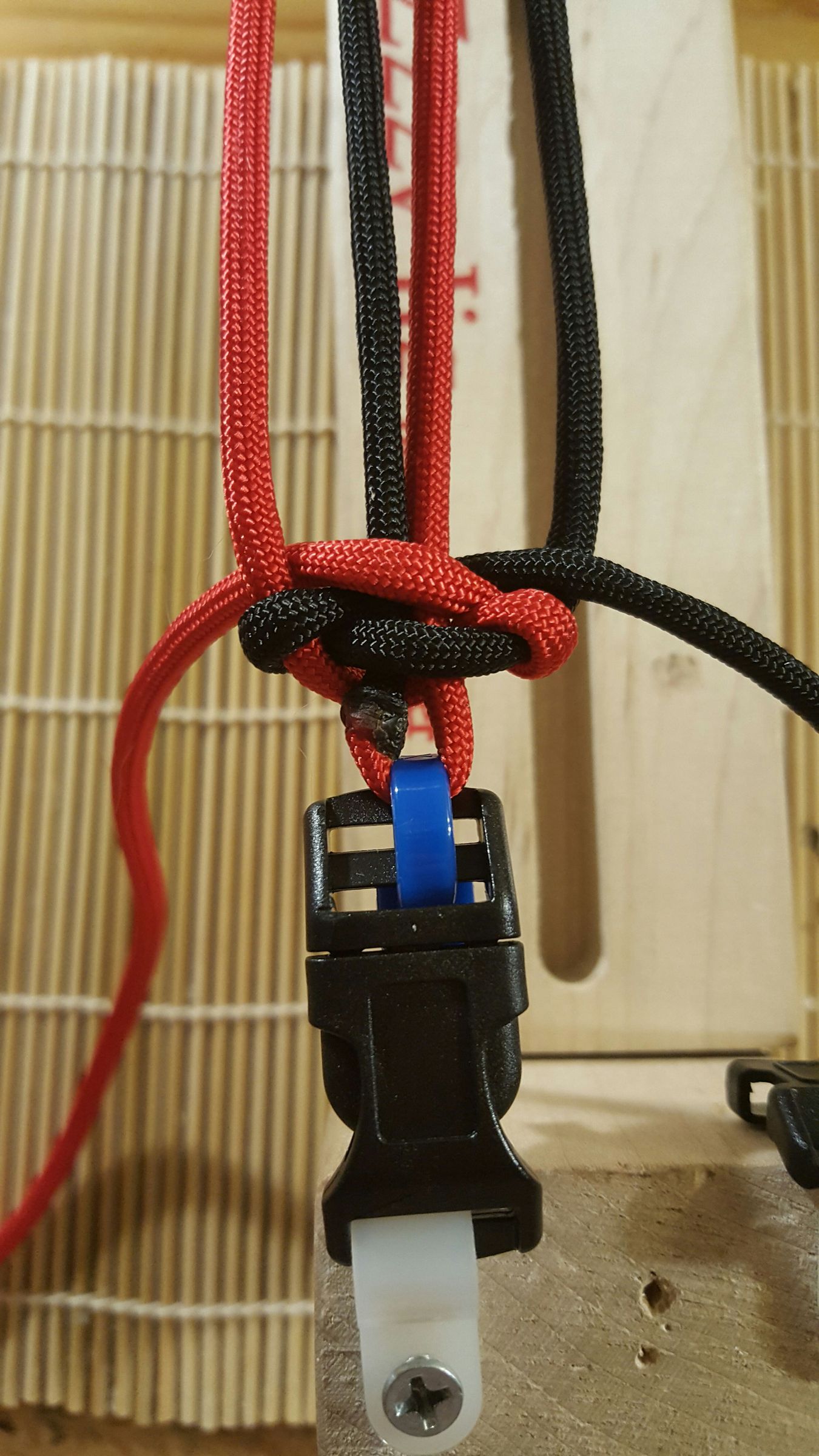 Paracord Snake : 10 Steps (with Pictures) - Instructables