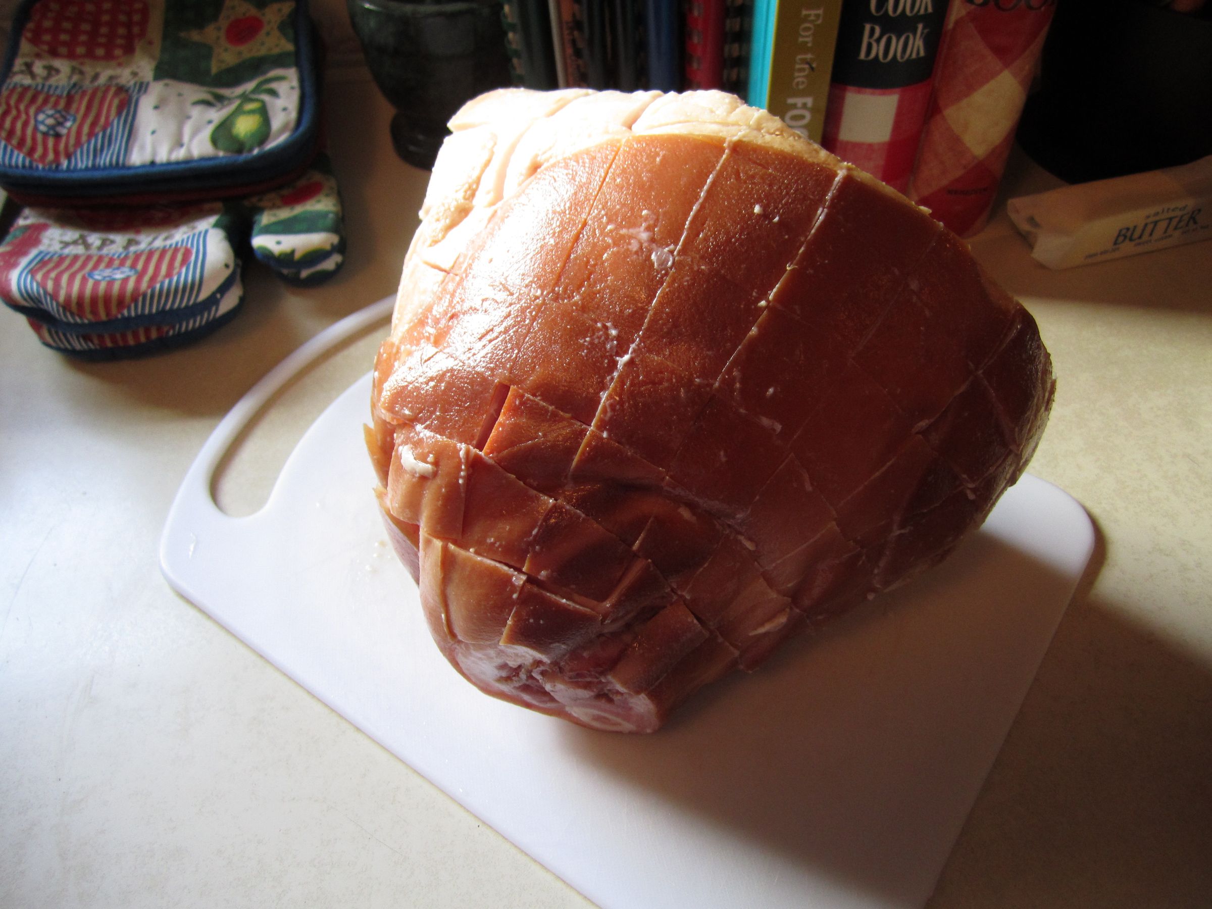 Baked Ham With Pineapple Glaze : 9 Steps (with Pictures) - Instructables