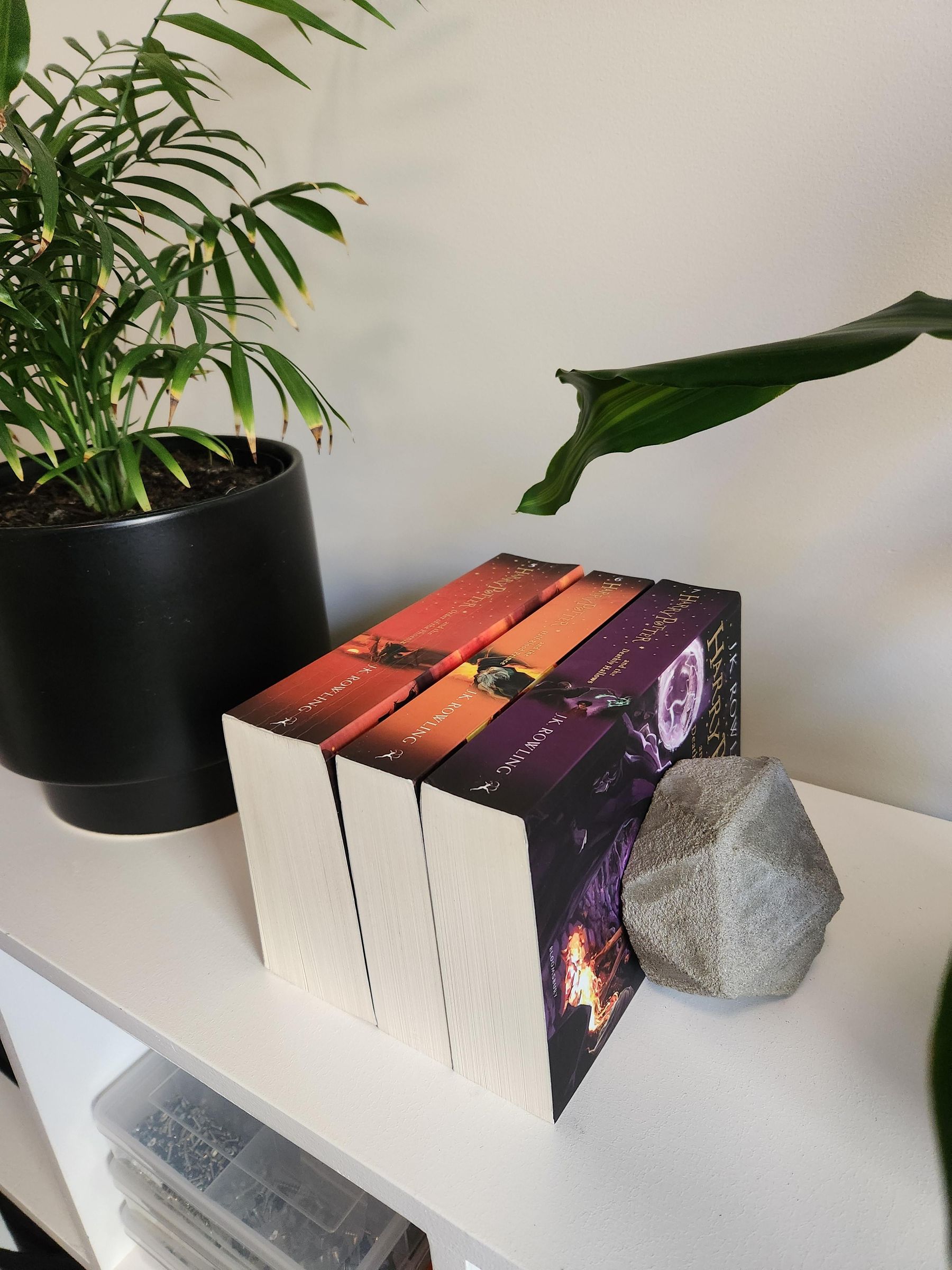 How to Make Modern Geometric Bookends (For All Skill Levels) : 18 Steps ...