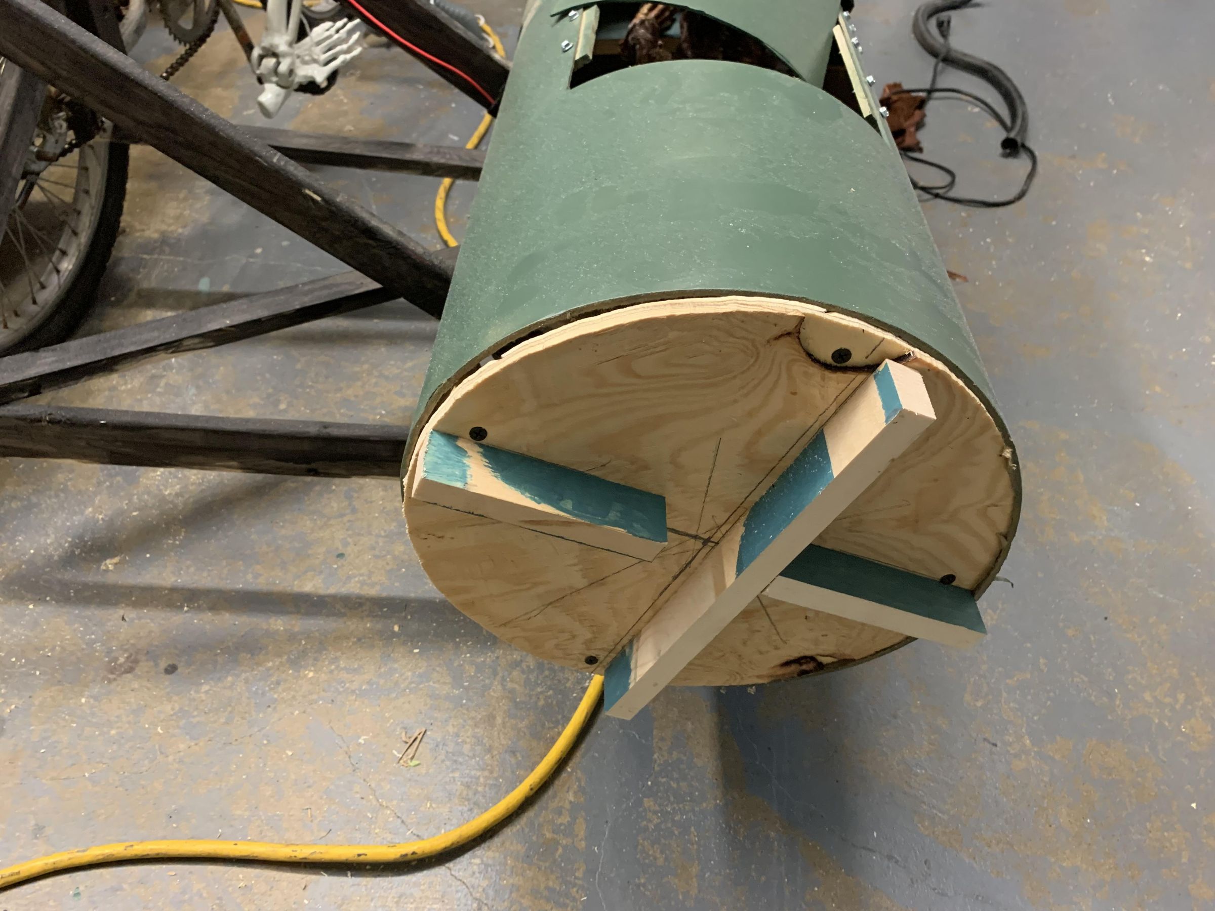 The Bike Riding Skeleton : 9 Steps (with Pictures) - Instructables