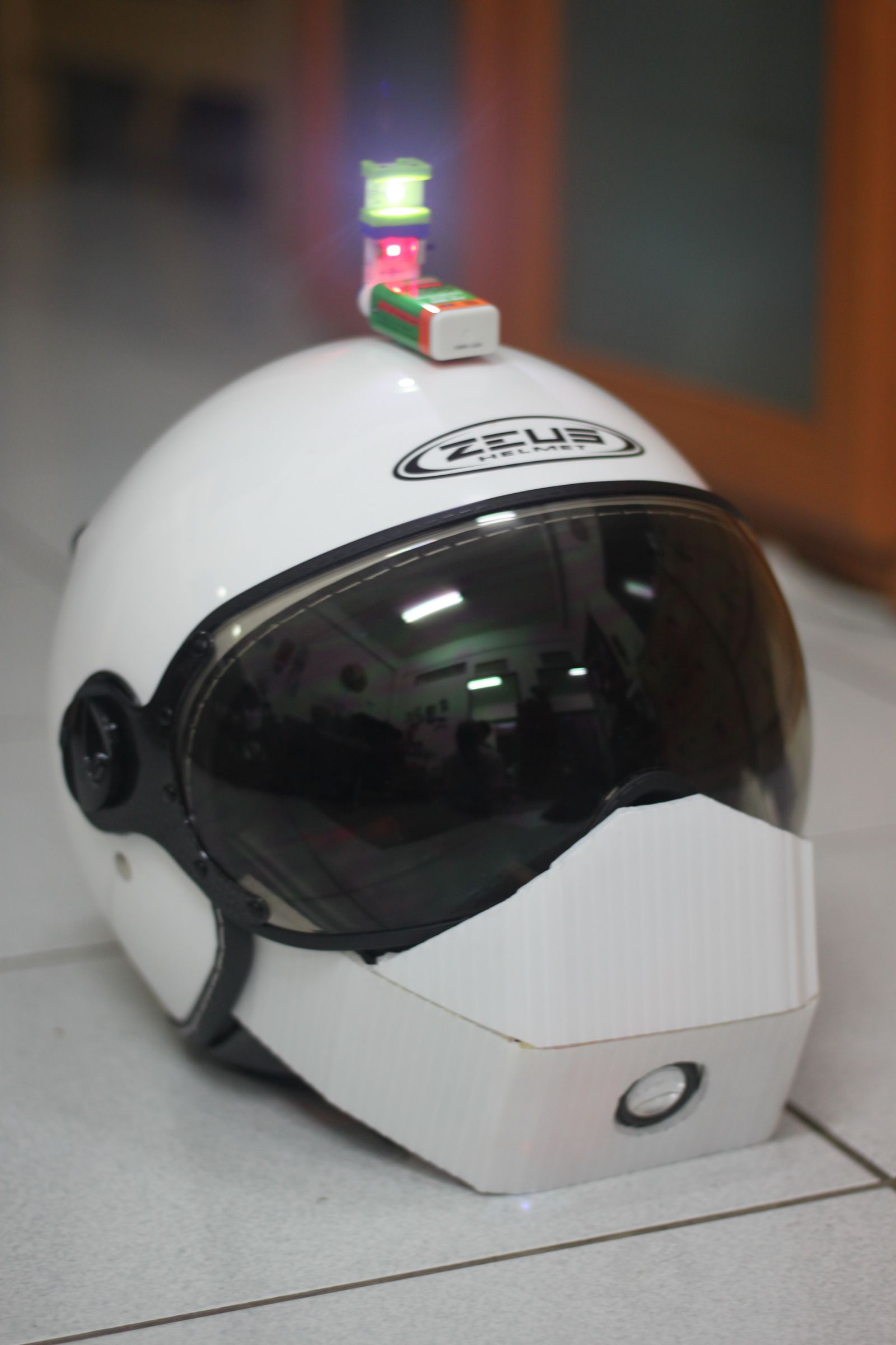 Space Helmet - LittleBits : 4 Steps - Instructables
