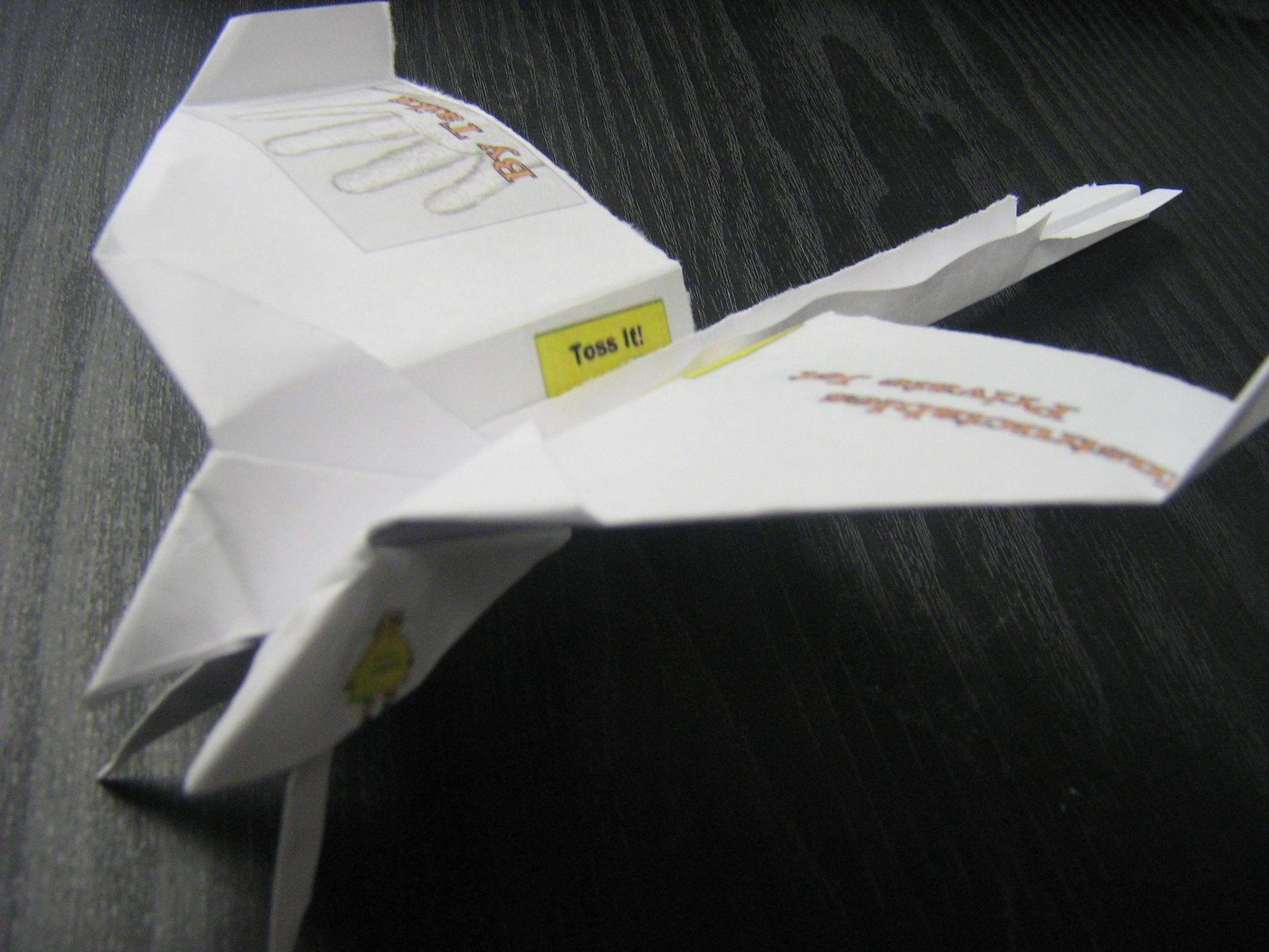 Totally Awesome Paper Airplane : 10 Steps (with Pictures) - Instructables
