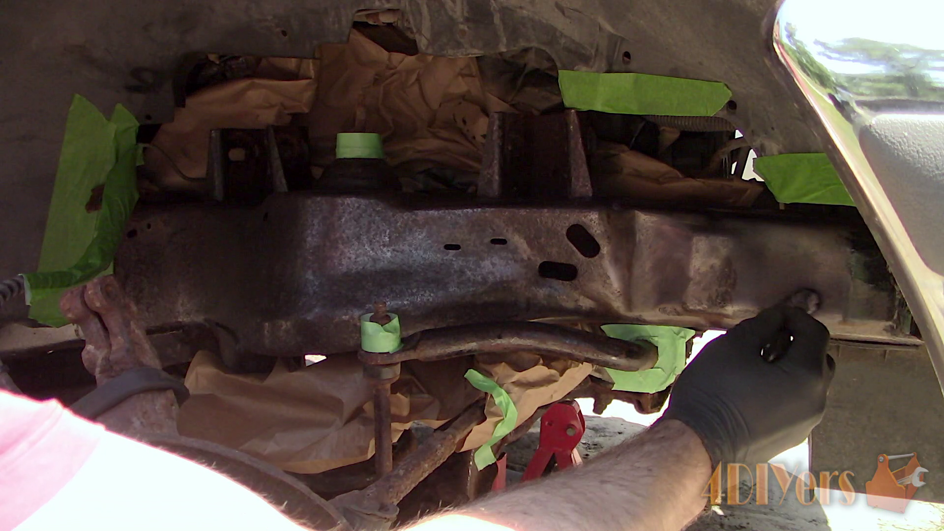 How to Clean Up a Rusty Frame on a Budget : 9 Steps - Instructables