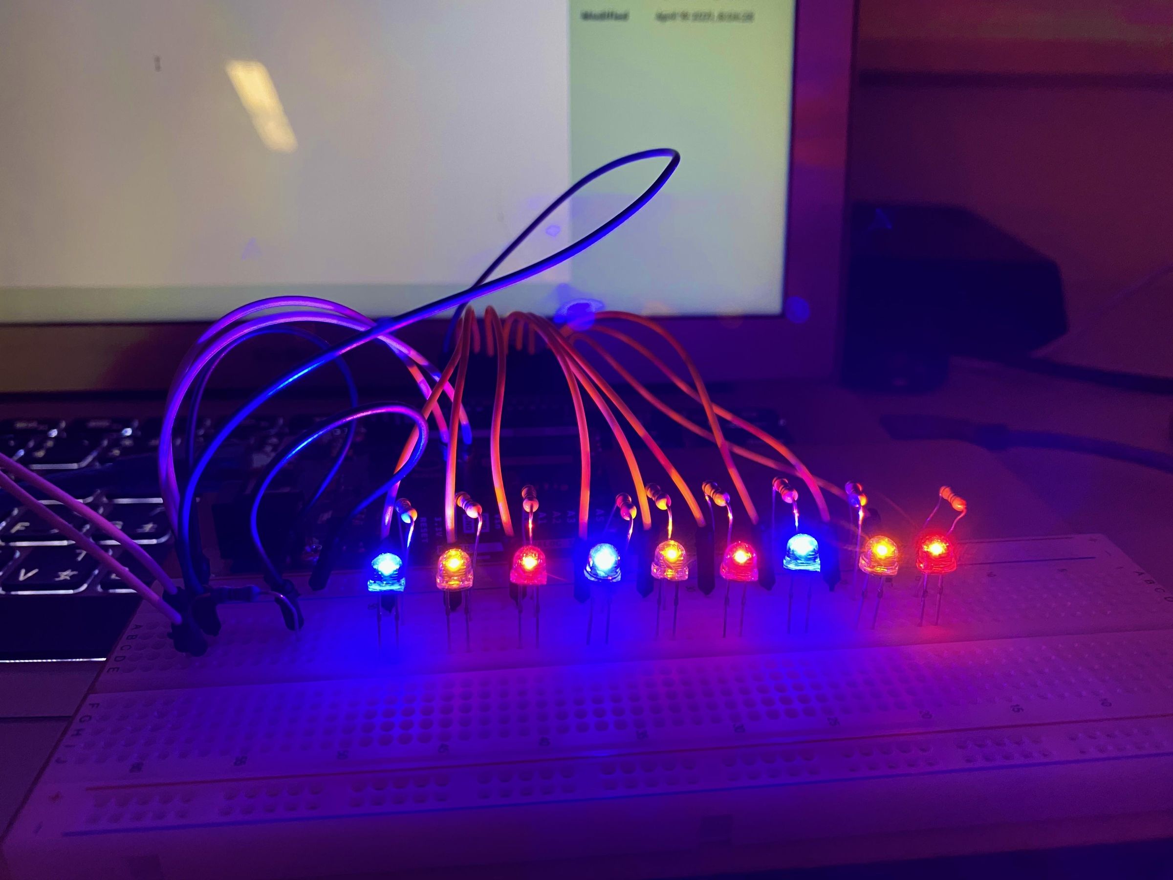 LED Chaser With Five Effect and a Button to Control : 4 Steps ...