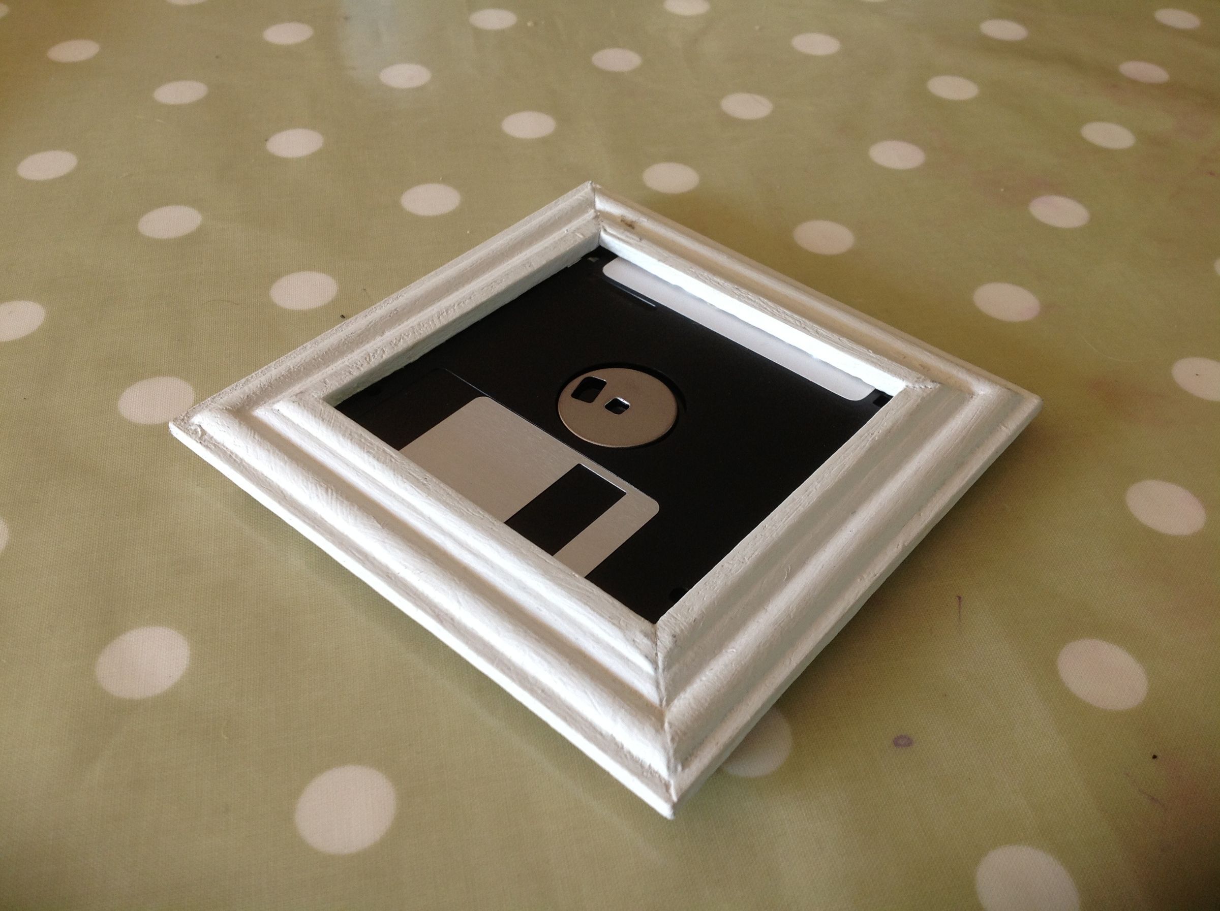 Wooden Framed Floppy Disc Coaster : 4 Steps - Instructables