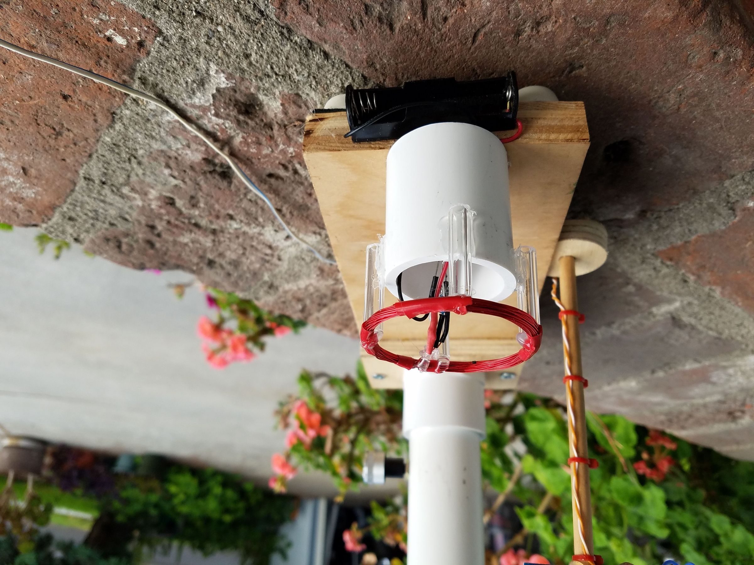 Levitator / Motor, Solar Powered : 3 Steps (with Pictures) - Instructables