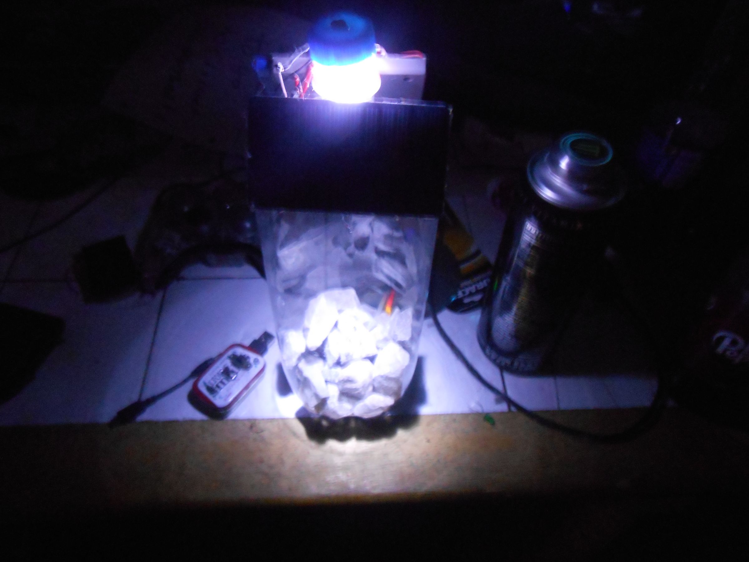 DIY Solar Rechargeable Automatic Night Light (outside Use) : 5 Steps - Instructables