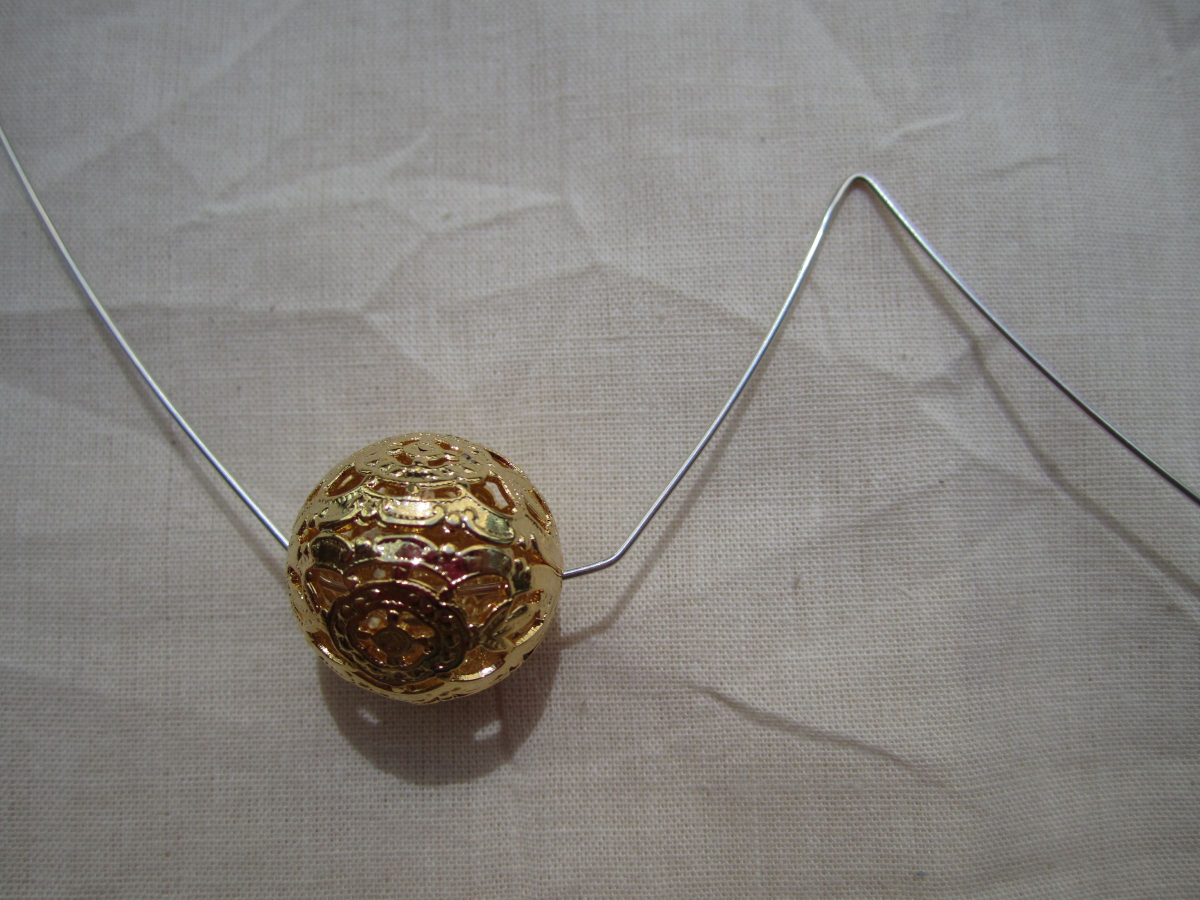 Make a Golden Snitch Necklace! : 9 Steps (with Pictures) - Instructables