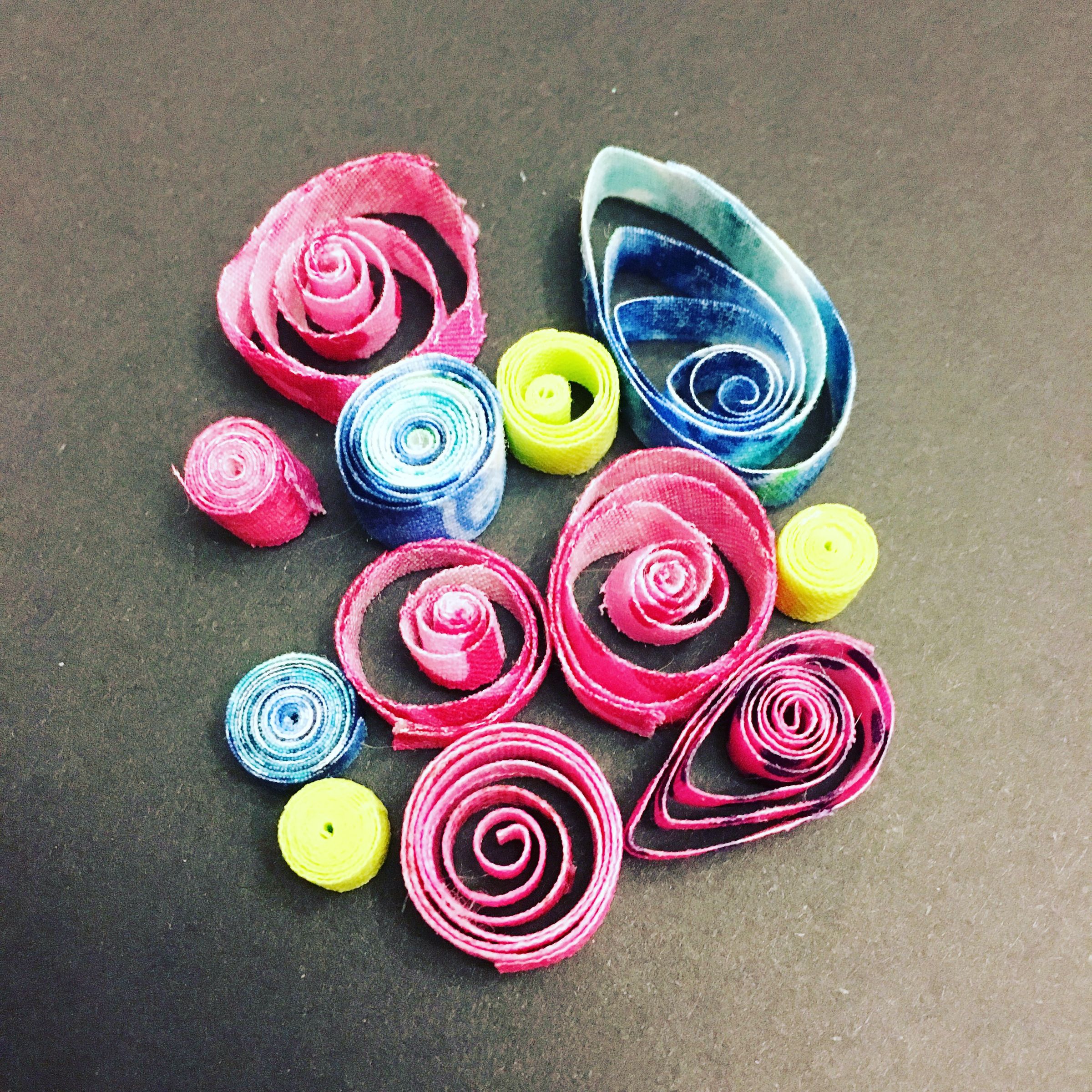 DIY Quilling Fabric : 7 Steps - Instructables