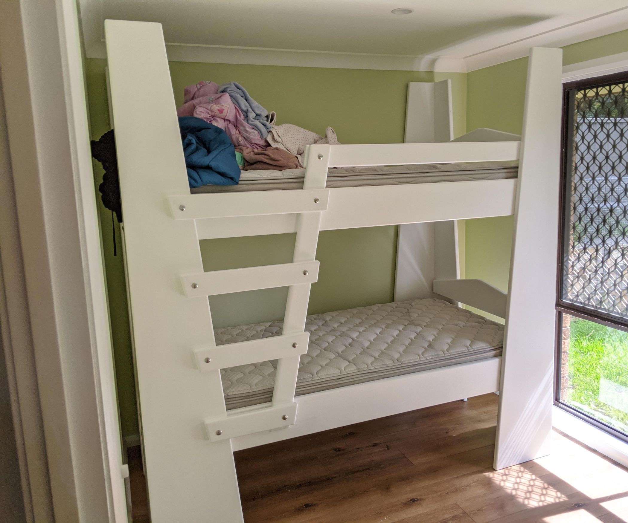 Plywood King Single Bunk Beds Using Materials From Bunnings : 11 Steps (with Pictures ...