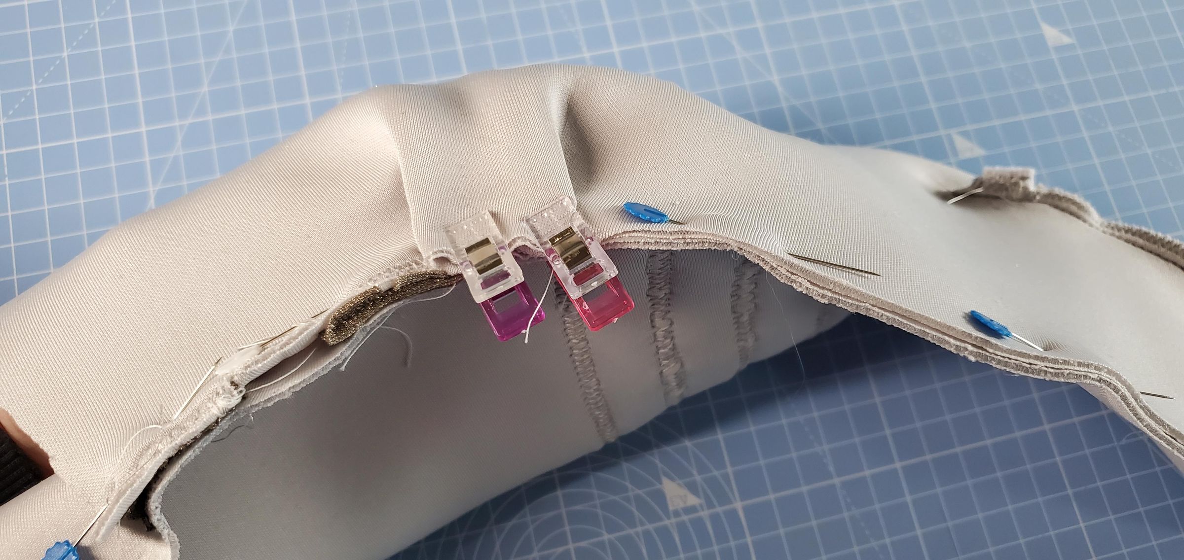 Touch Me! Open Universal Input Sleeve {OUIS} : 12 Steps (with Pictures ...