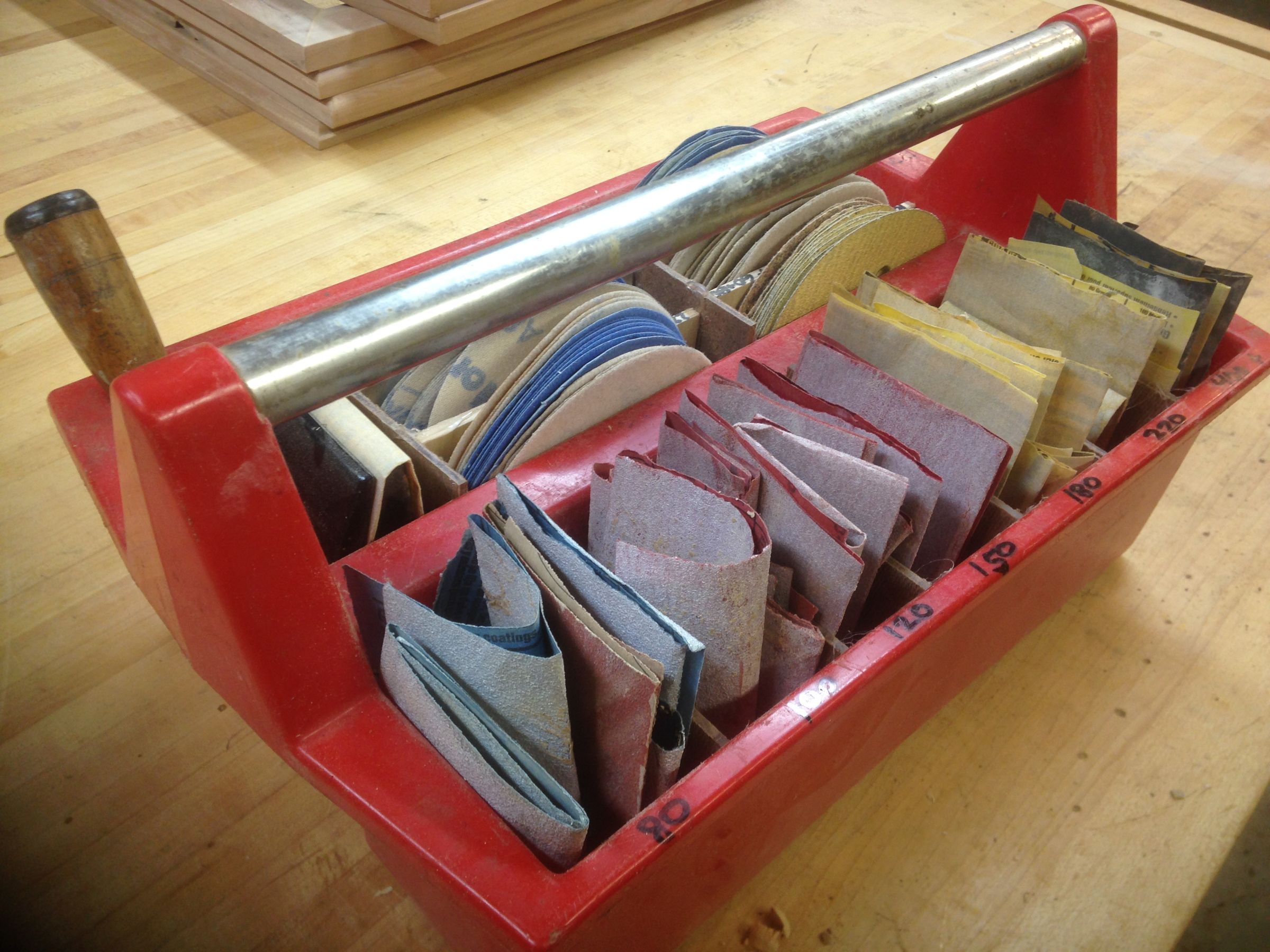 Where's the 180 Grit!?!?! - Folded Sandpaper Organizer : 3 Steps ...
