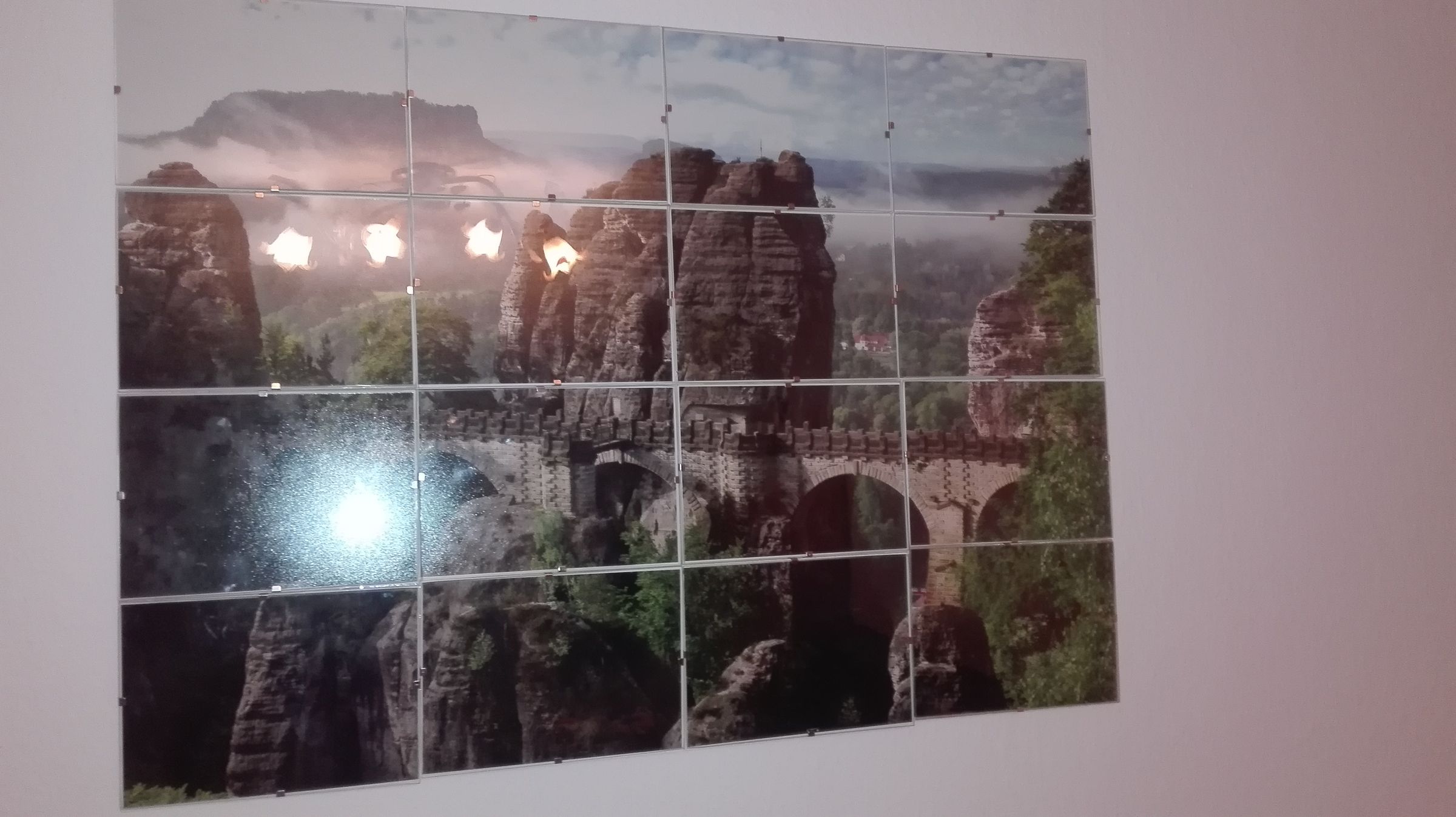 Multi Photo Frame From Few Single Picture Frames : 5 Steps (with ...