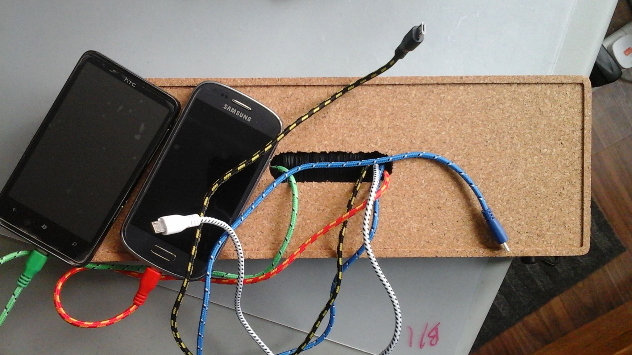 Charge Box : 4 Steps (with Pictures) - Instructables